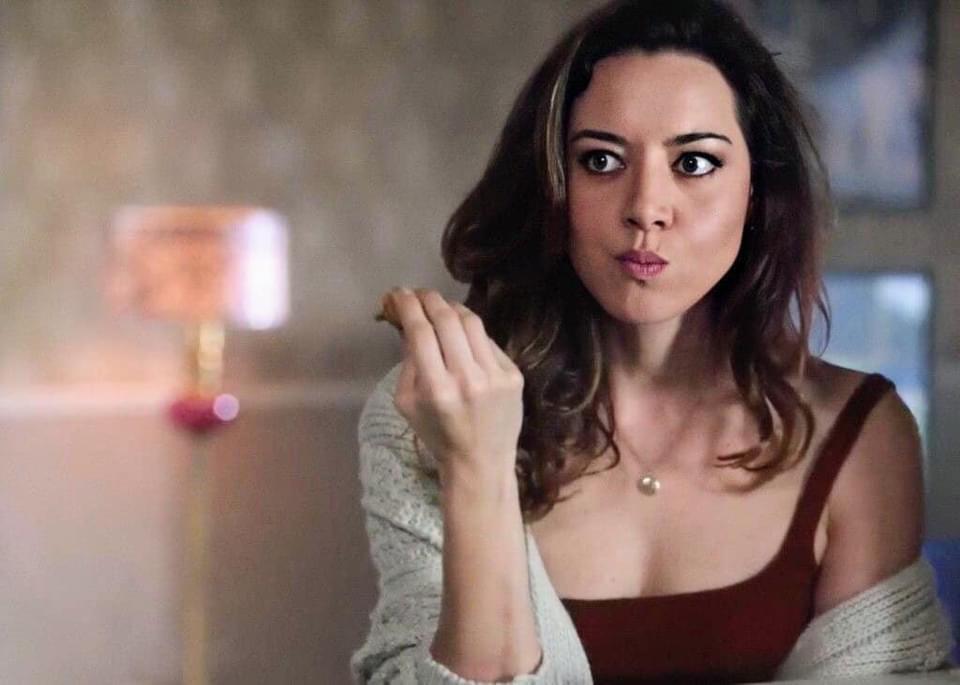 Aubrey Plaza | Scrolller