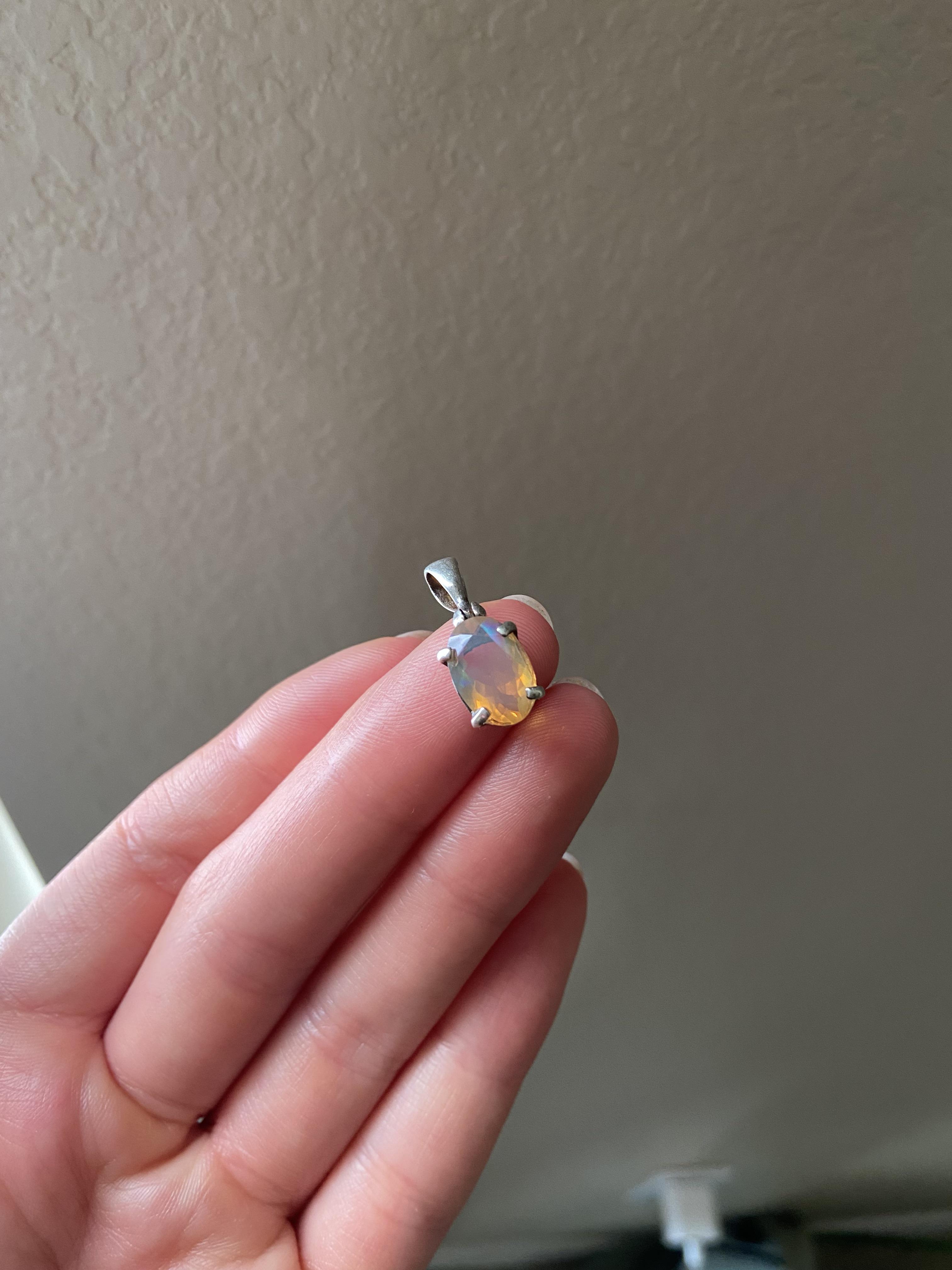 Is this an Opal? | Scrolller