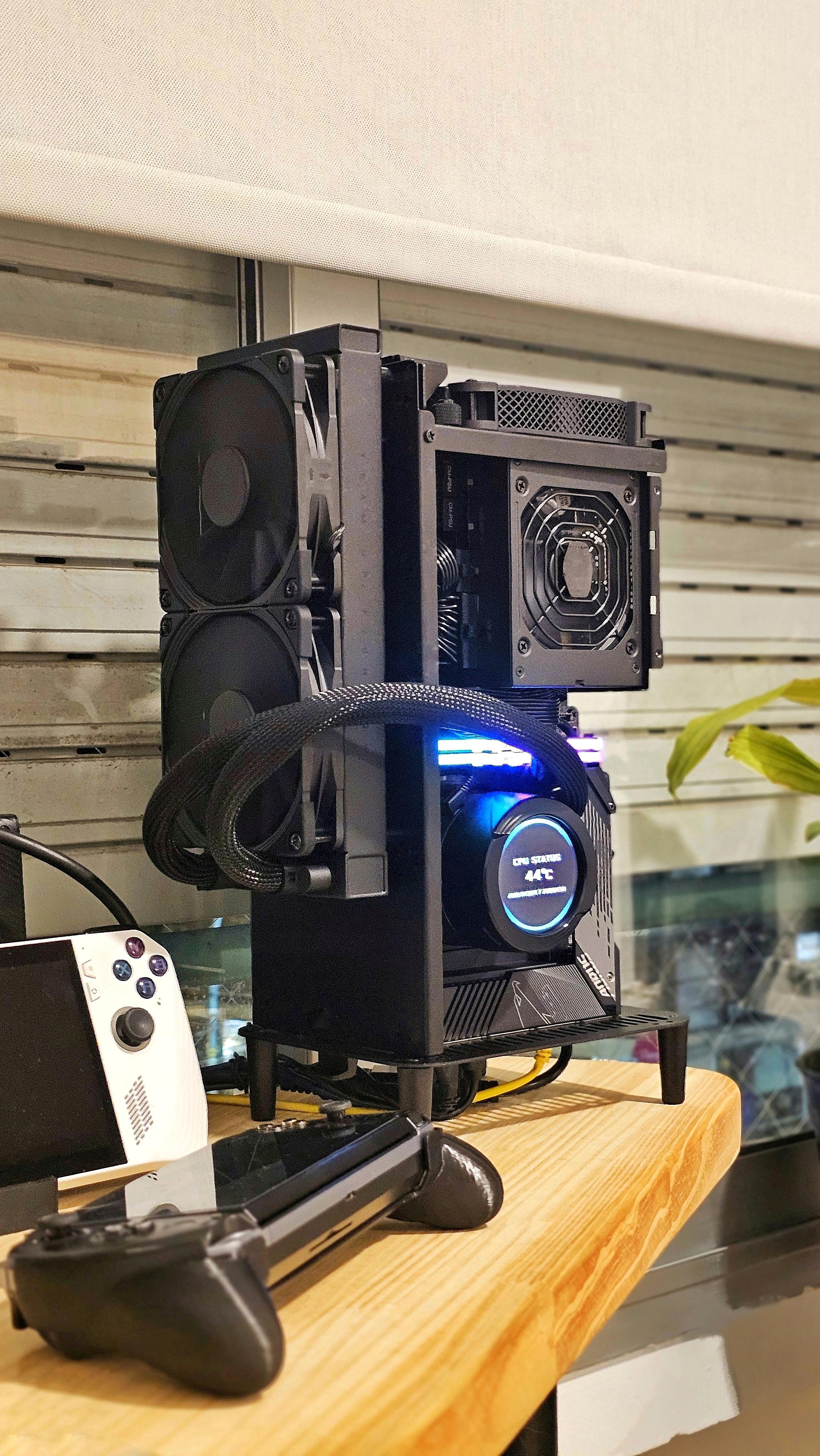 Jonsbo v11 open case mini-ITX Build | Scrolller