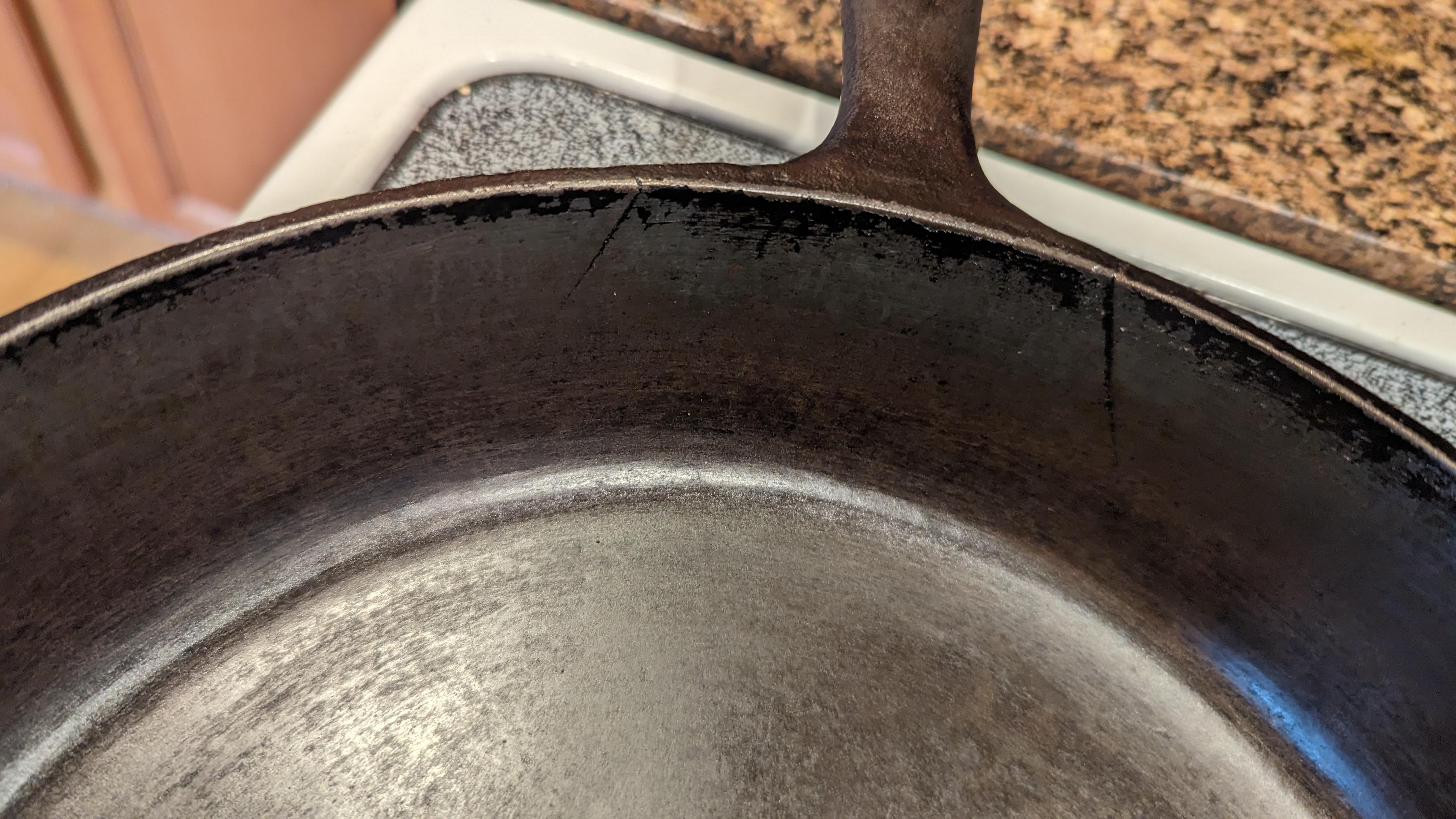 Any info on this pan? | Scrolller