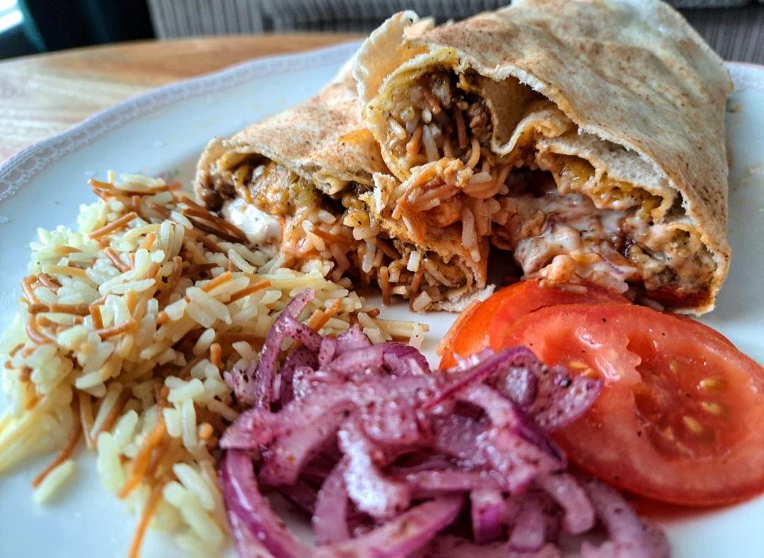 [Homemade] Lebanese flatbread with toppings | Scrolller