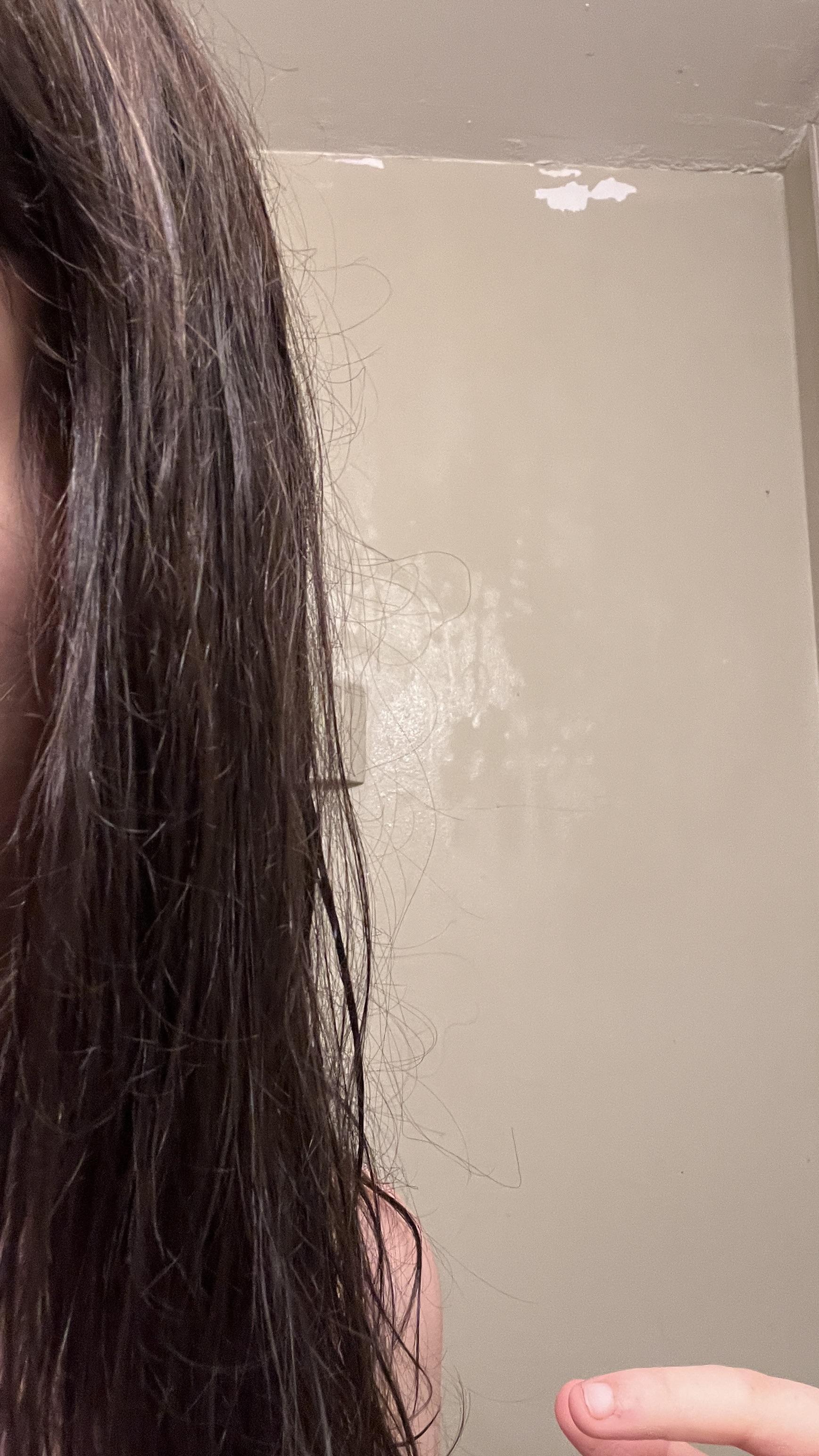 My hair is so broken | Scrolller