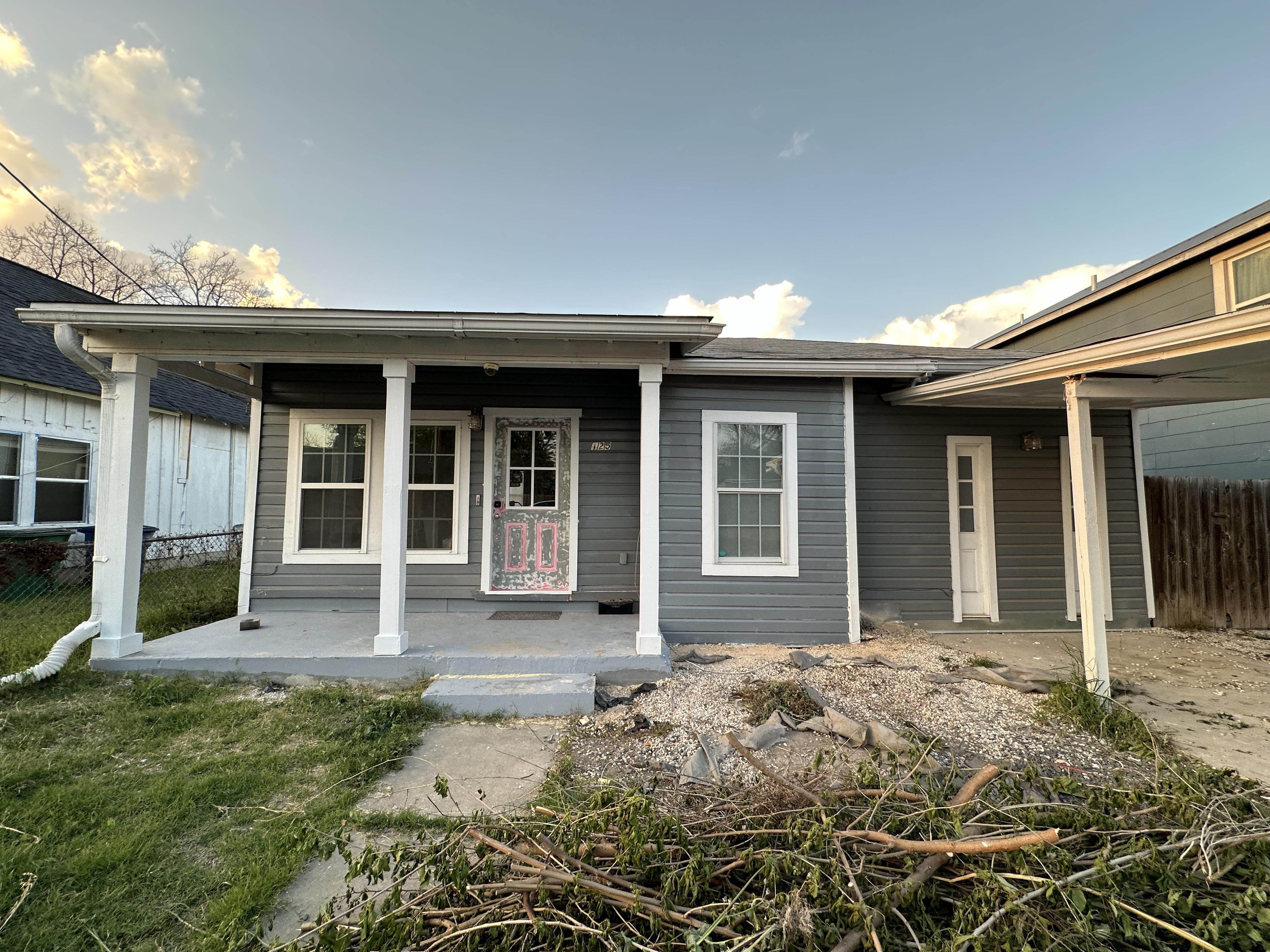 Please paint my flip | Scrolller