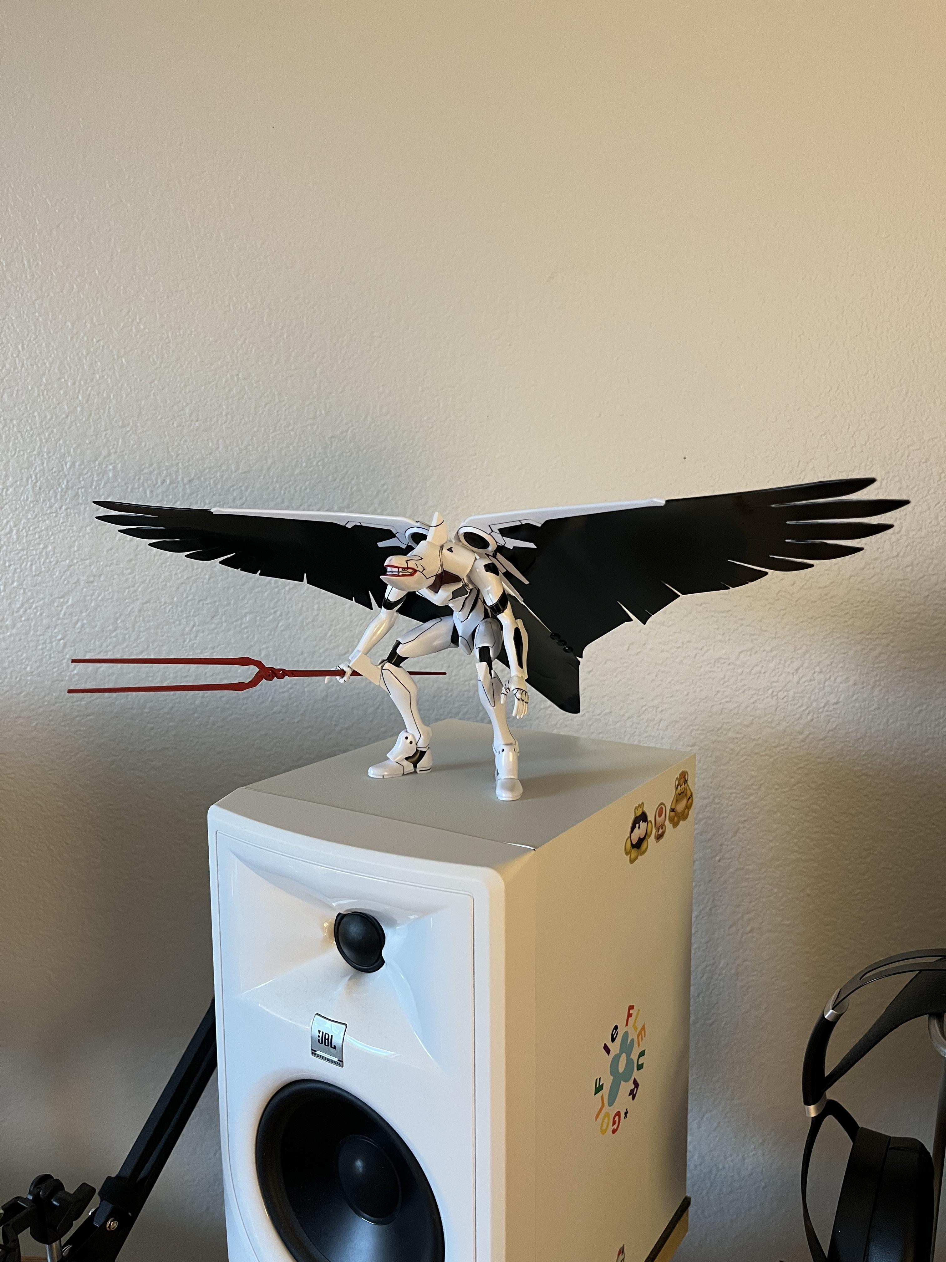 Finished this Bandai LM HG Mass Production Eva model kit | Scrolller