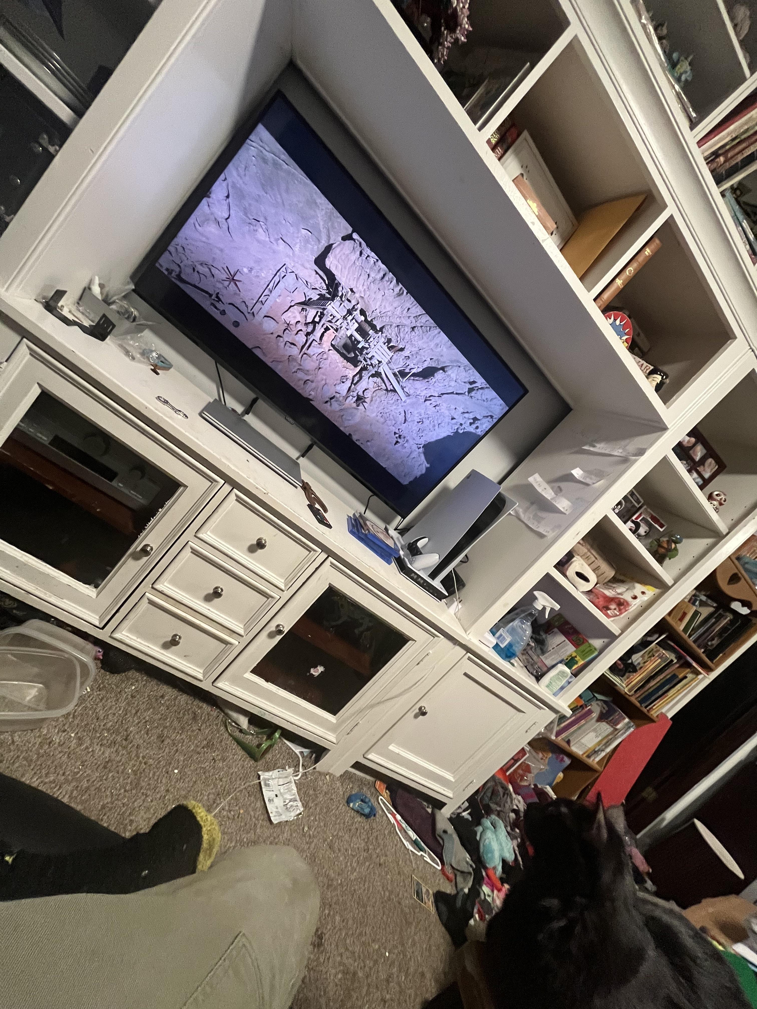 Car watching da moon knight | Scrolller