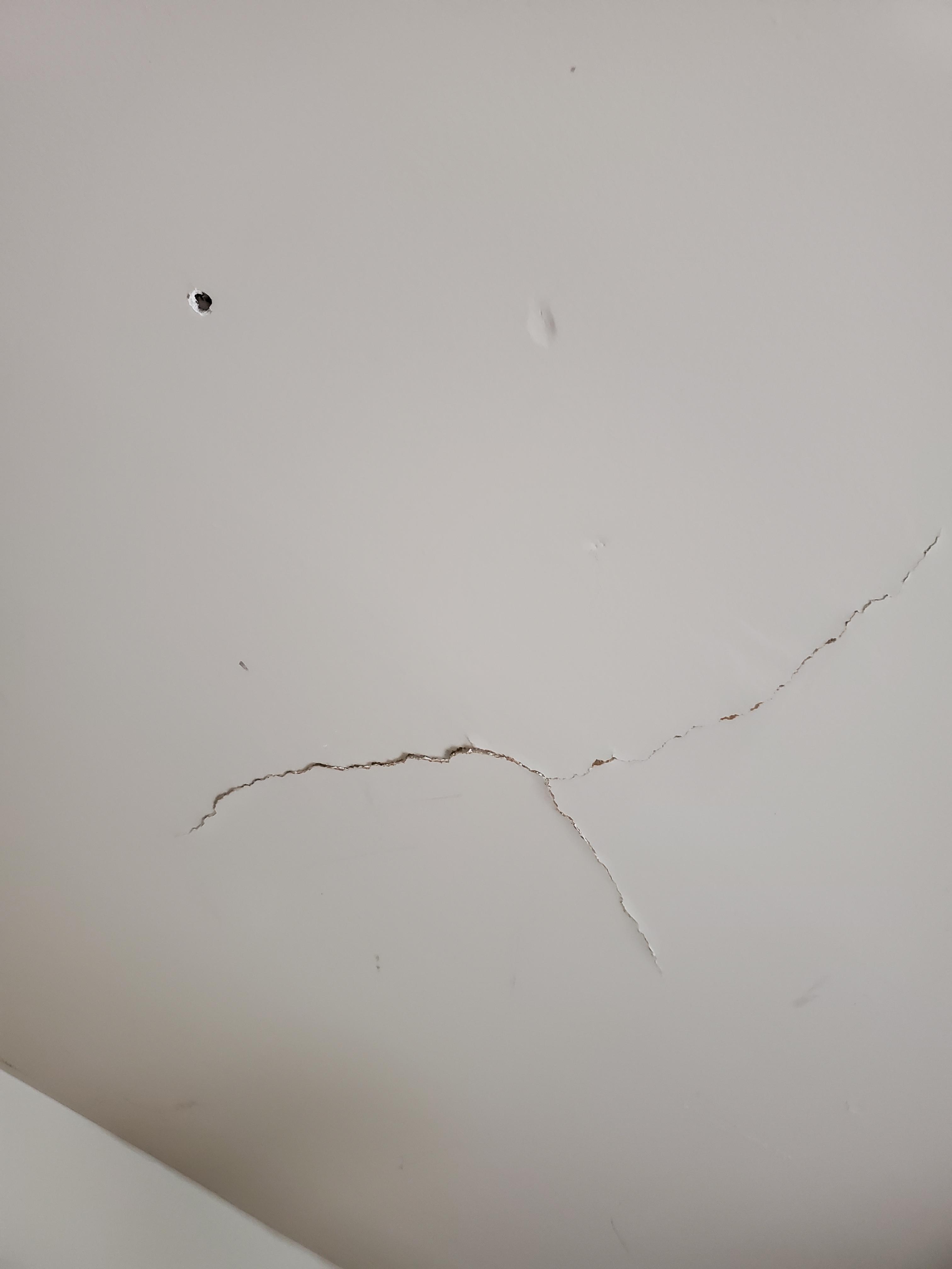 Update: weird crack on garage ceiling. | Scrolller
