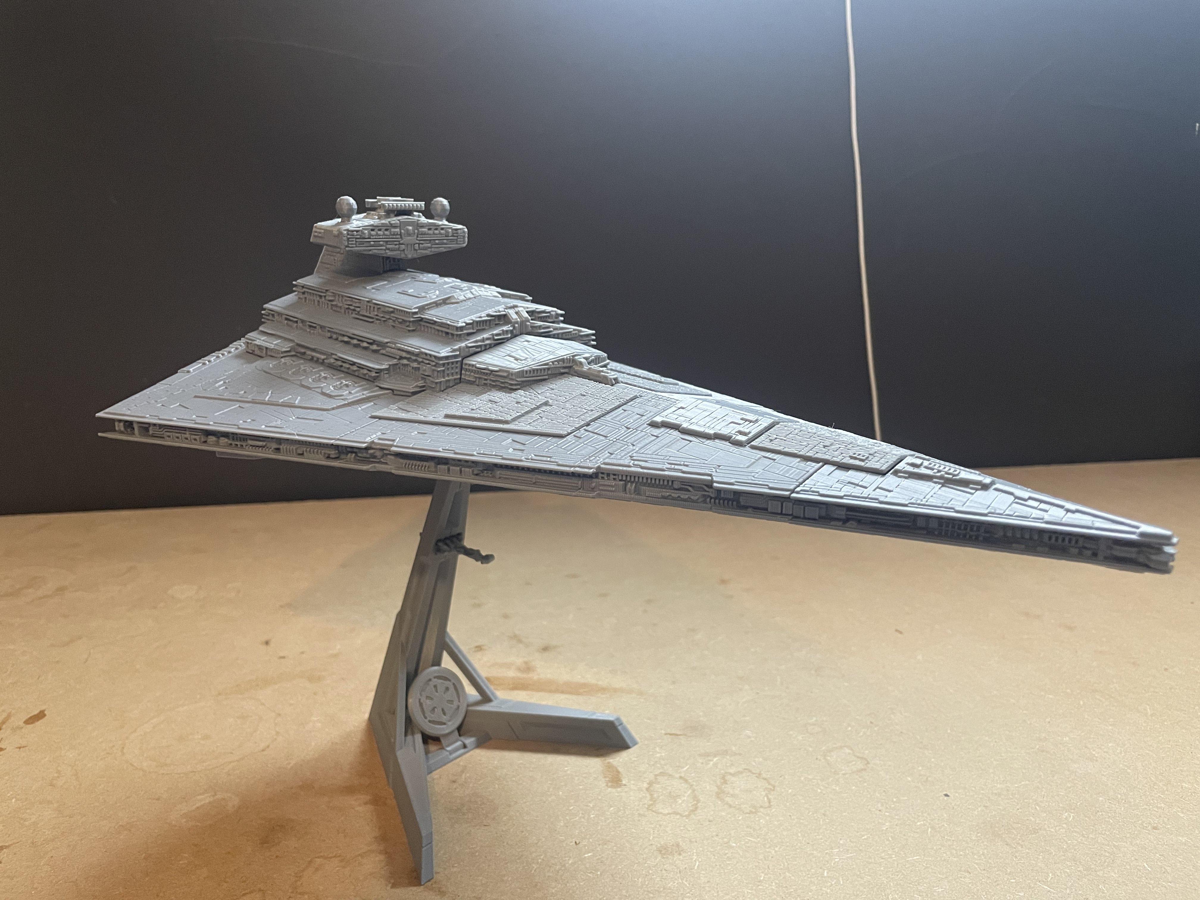3D Printed Star Destroyer in all it's Glory | Scrolller