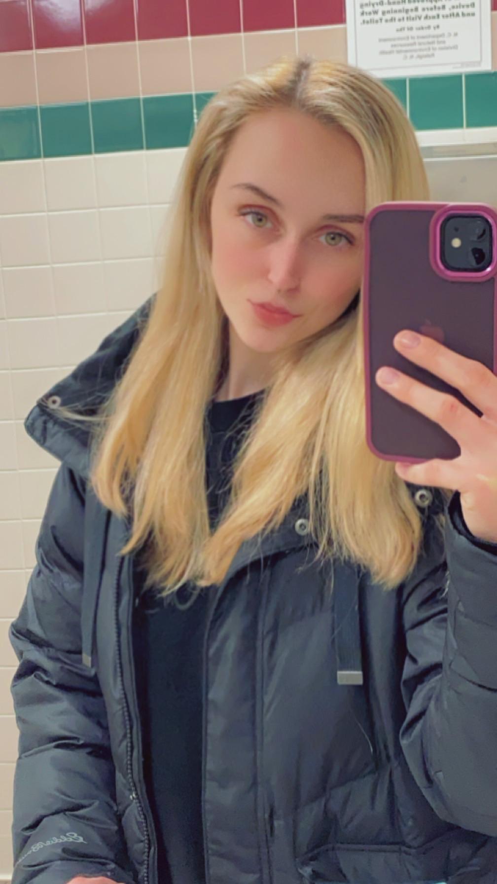 Help!! What haircut/bangs? | Scrolller