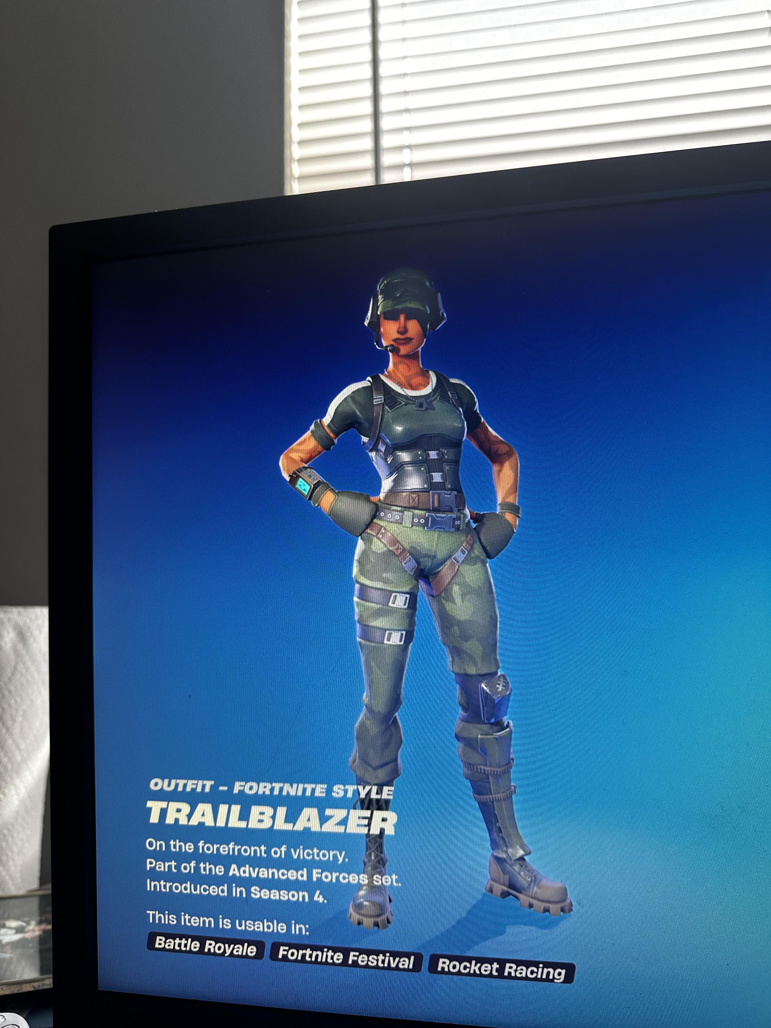 Are any of these skins rare? | Scrolller