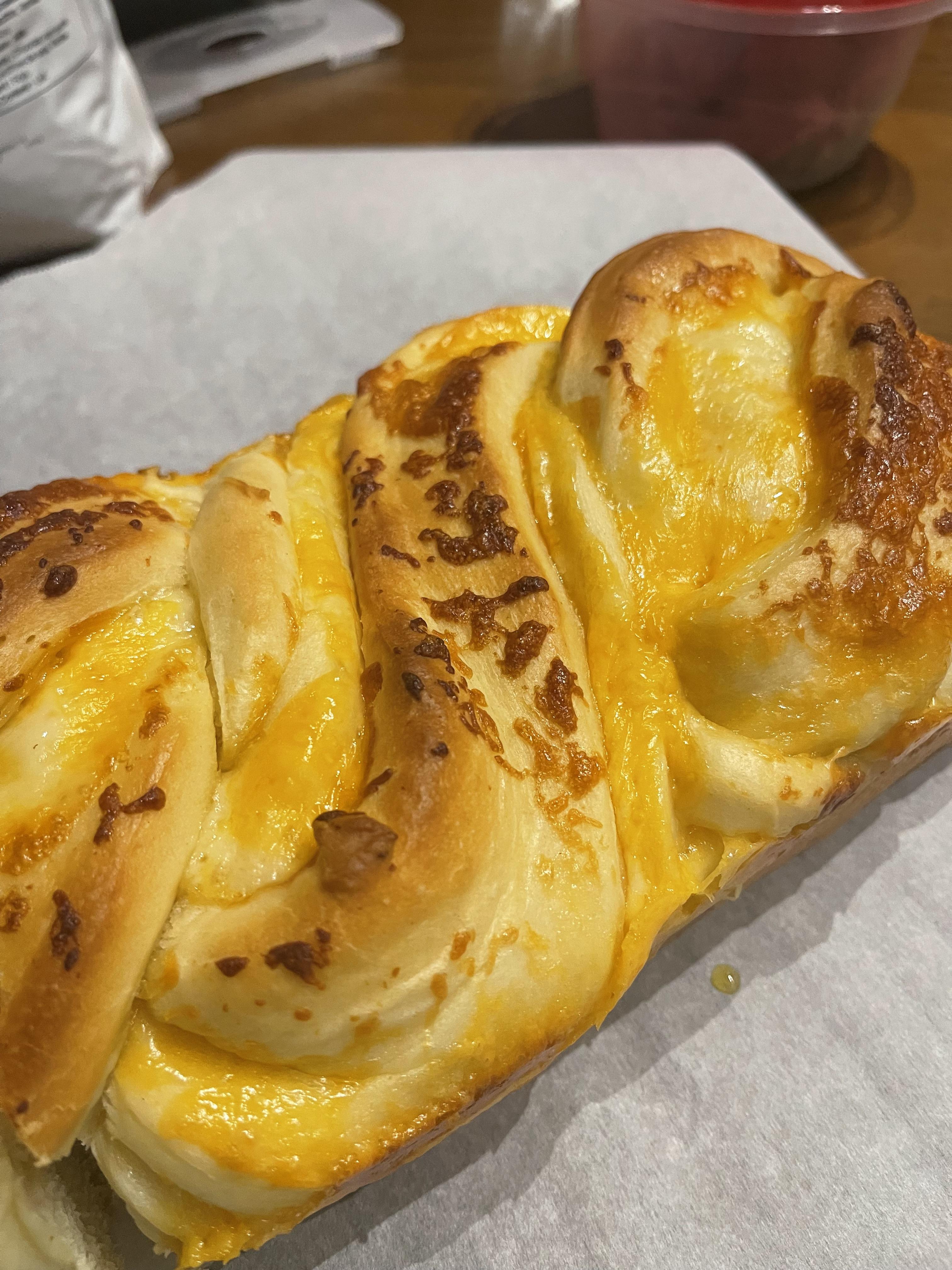Cheese bread | Scrolller