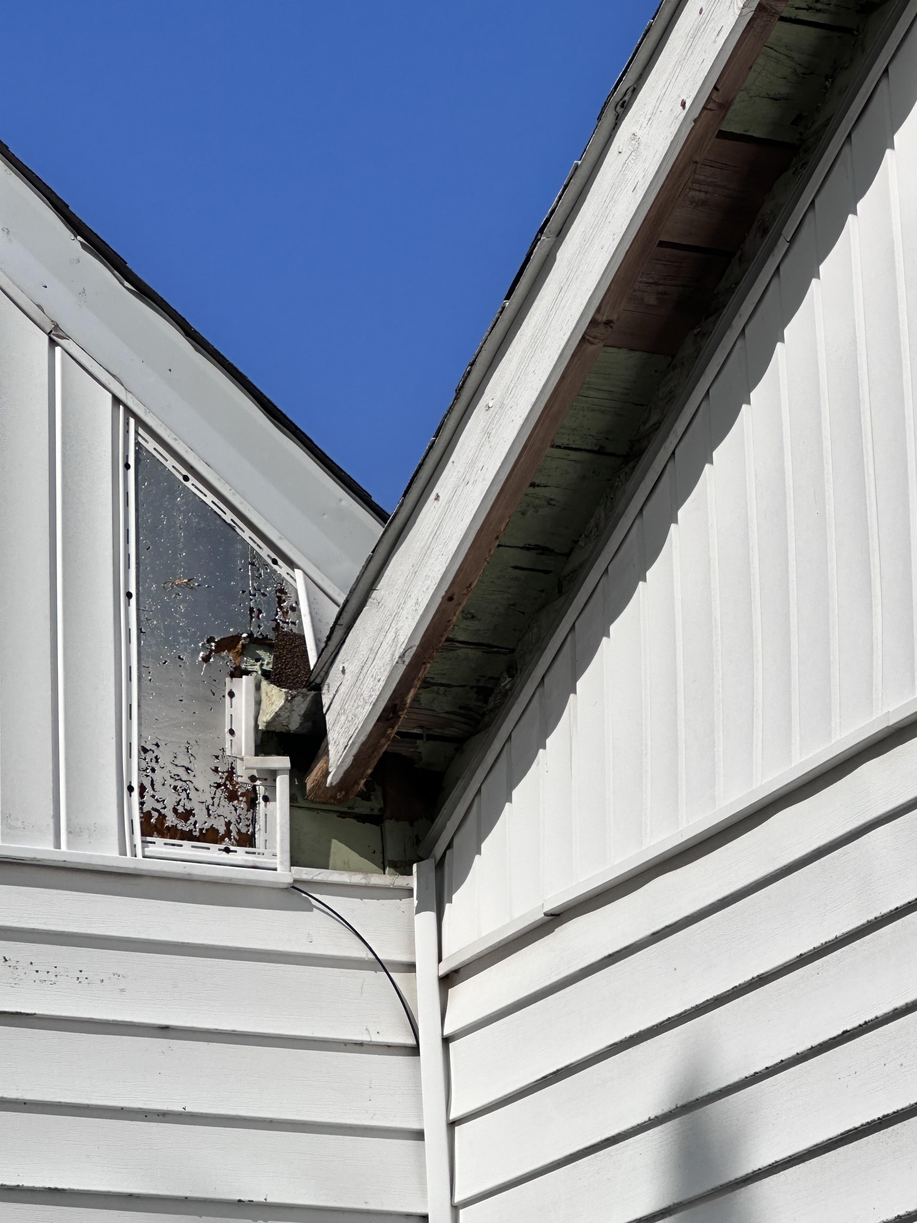 Roofing/Flashing Question | Scrolller