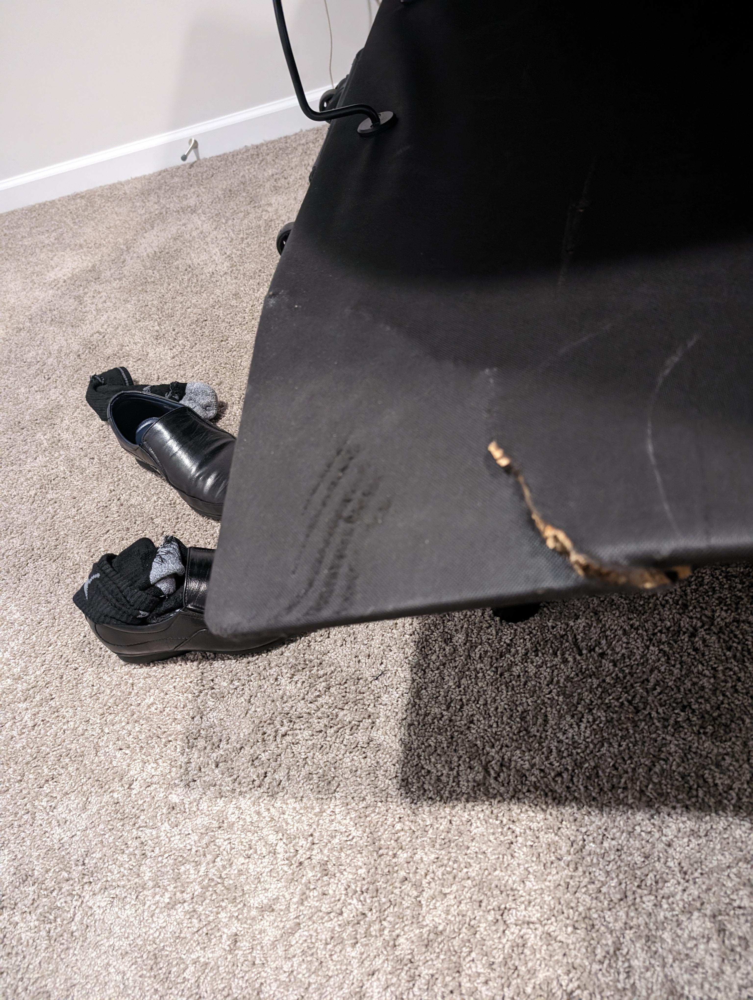 Broken bed frame | Scrolller