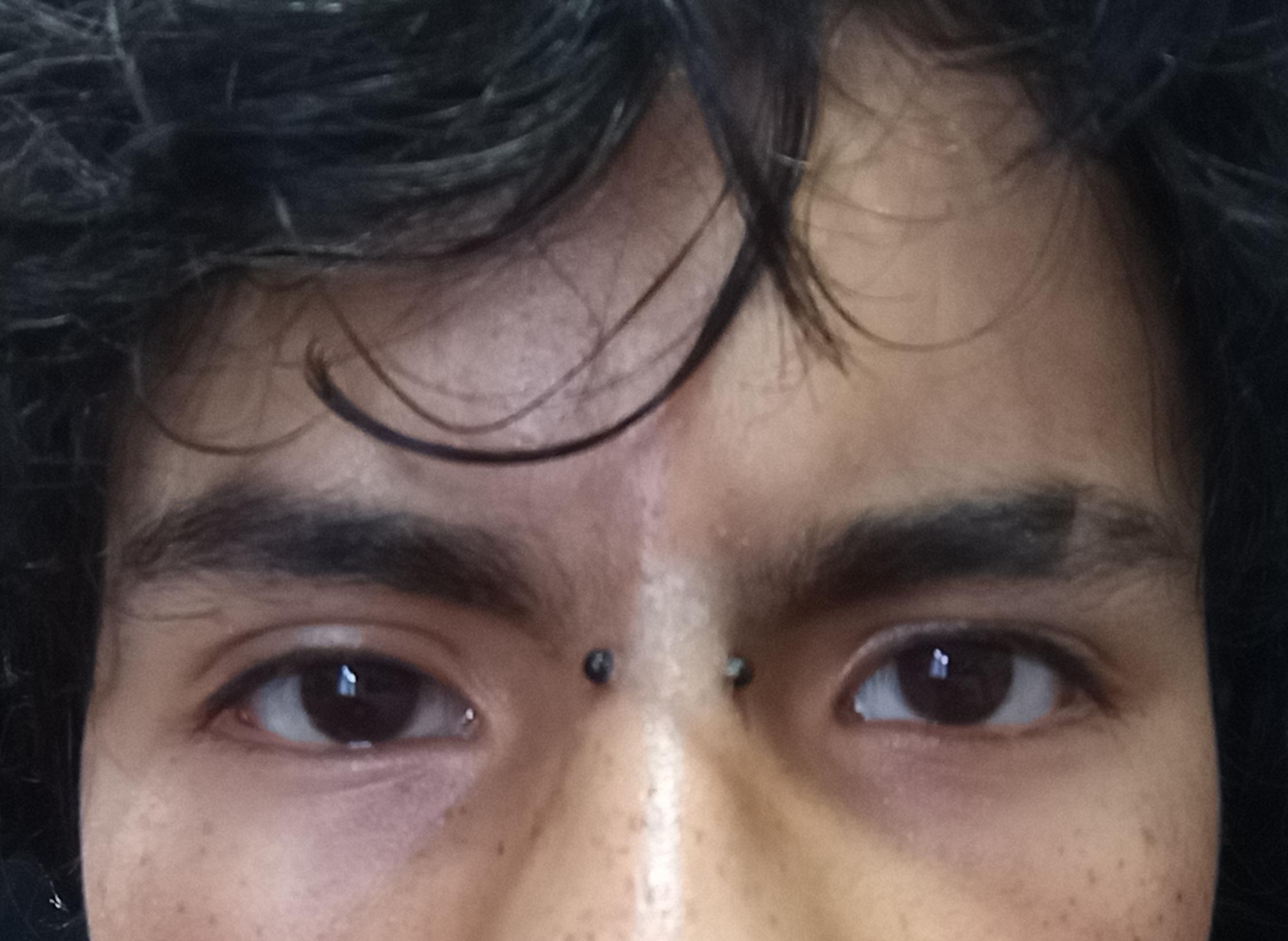 Help is it crooked? | Scrolller