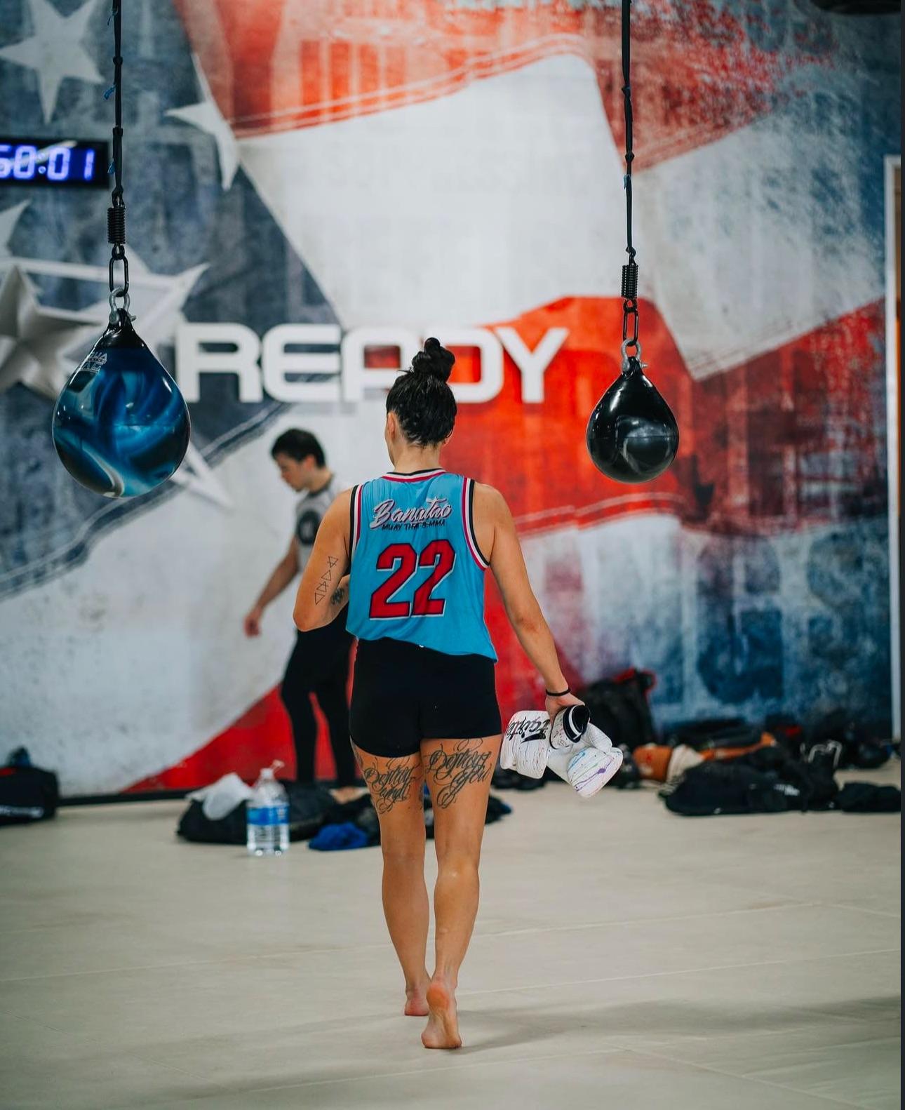 Casey O. | Scrolller