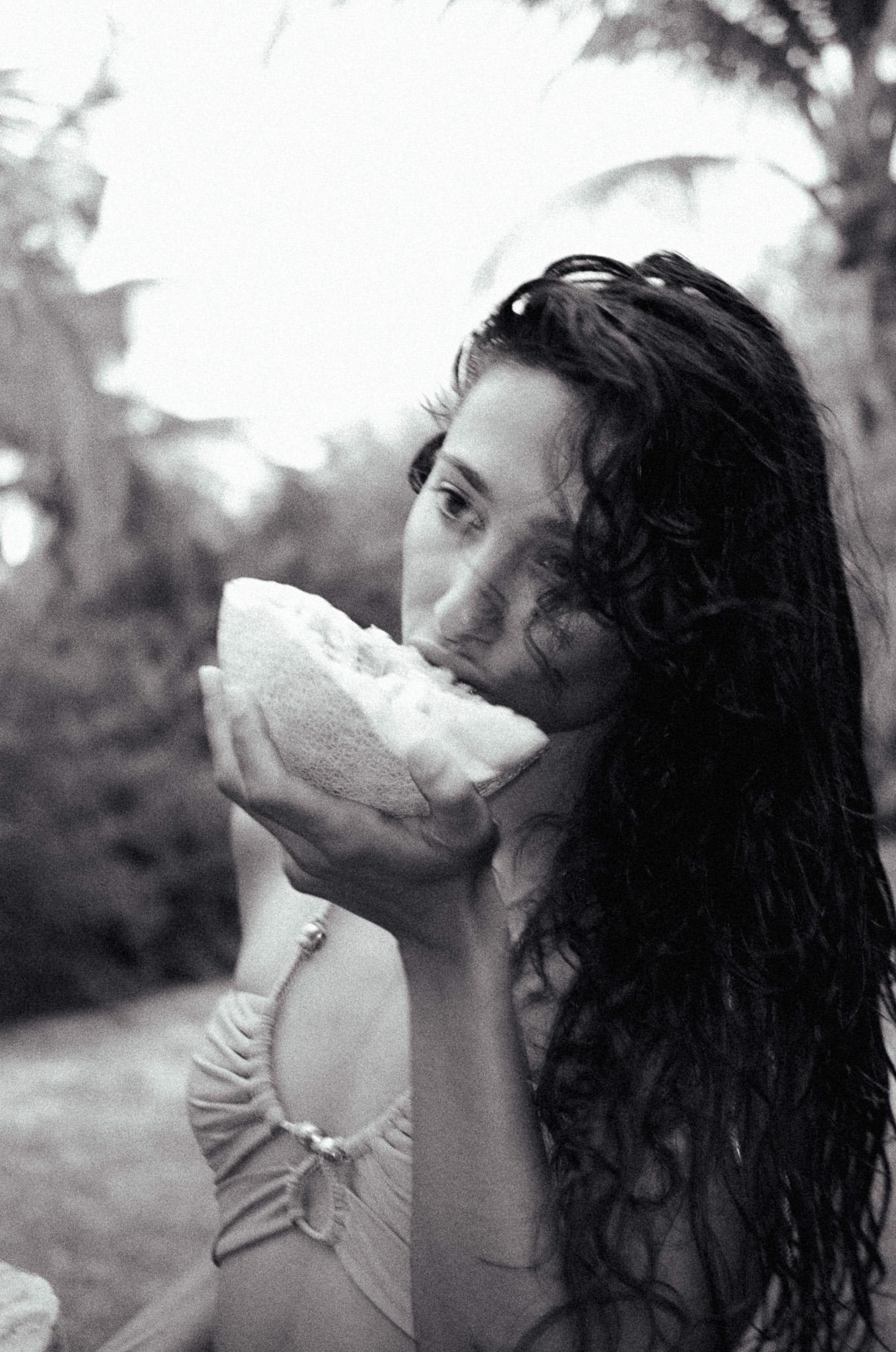 Mariona Medina on 35mm | Scrolller