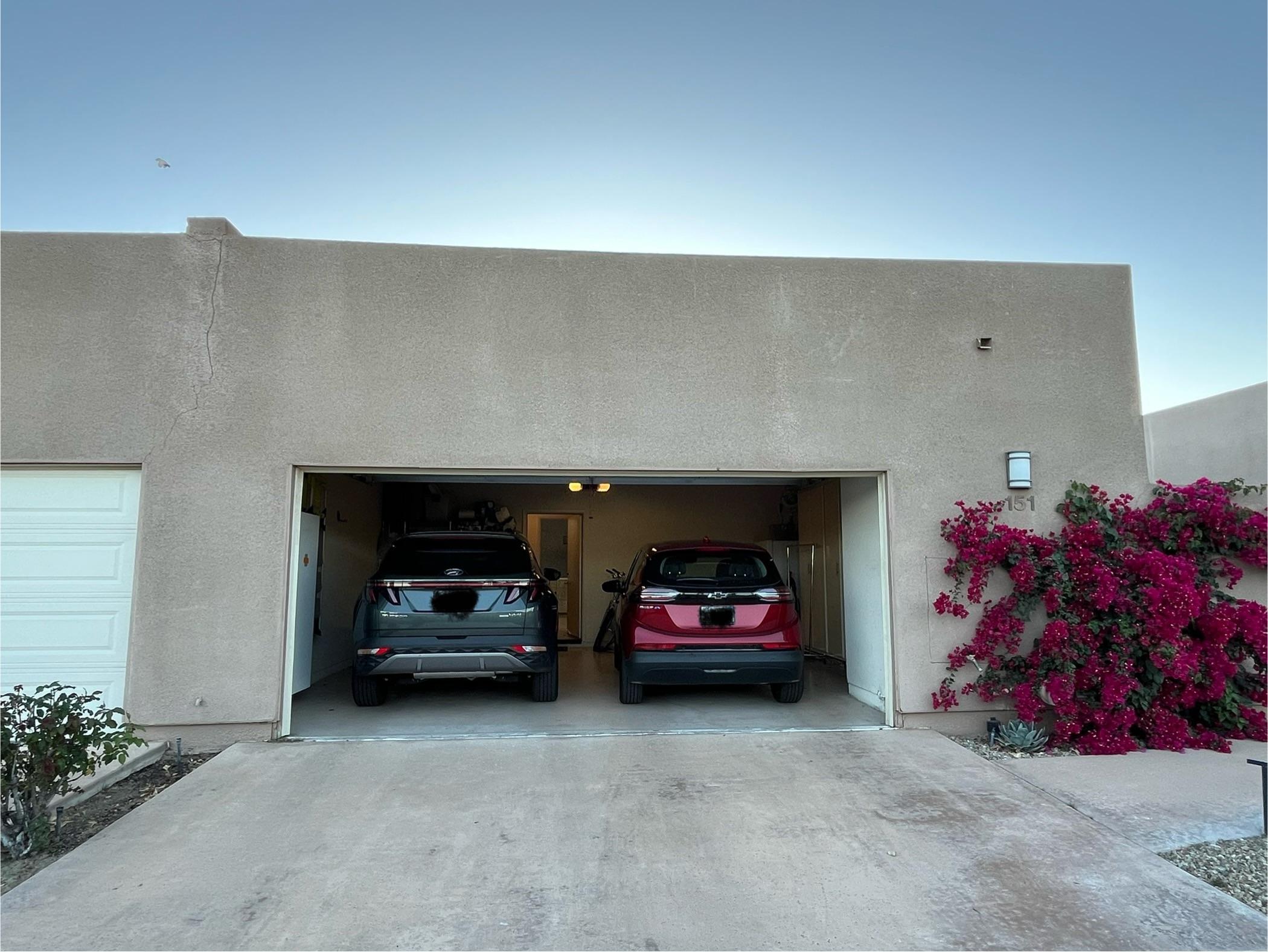 Water or structural damage? | Scrolller