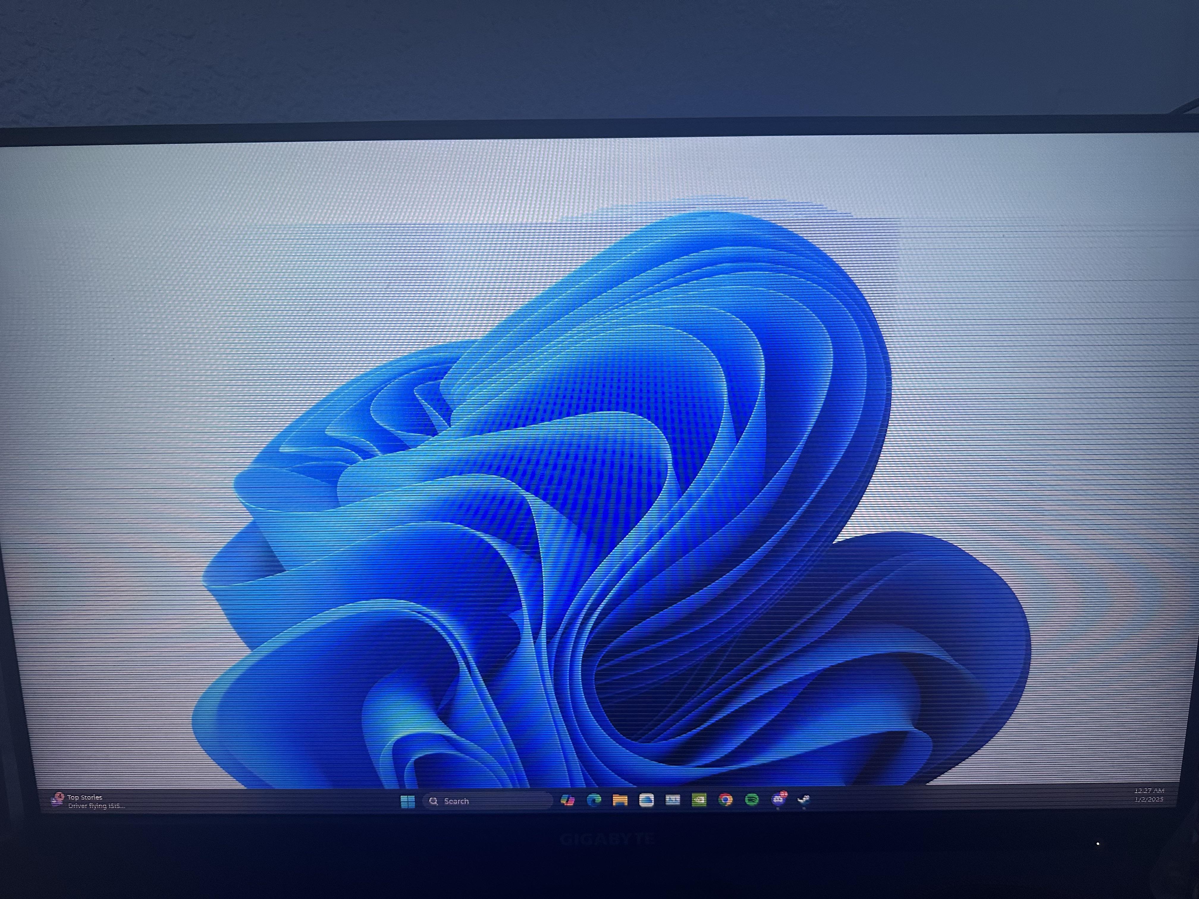 Monitor Lines | Scrolller