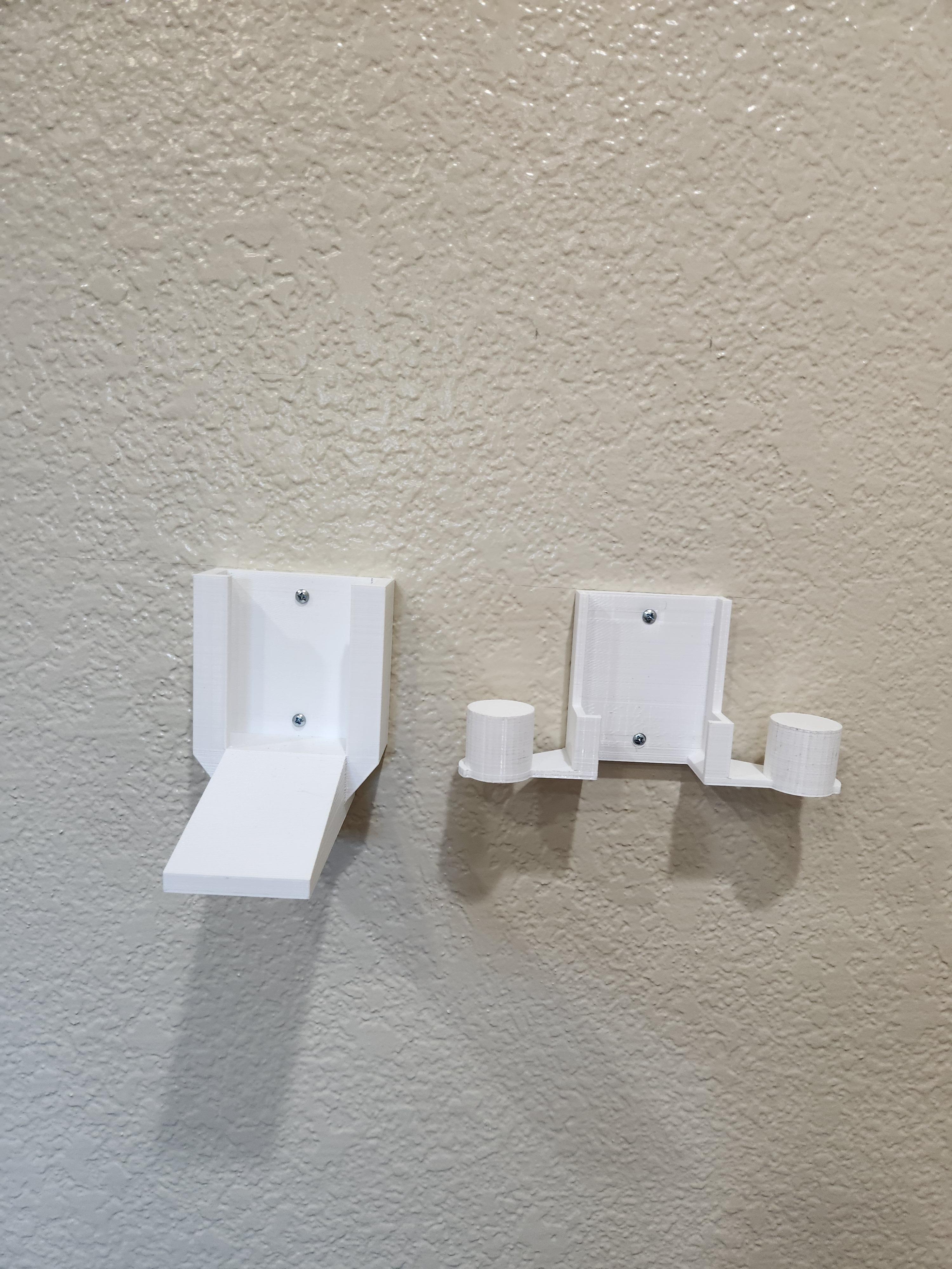 Wall mount for Vacuum and charging station | Scrolller
