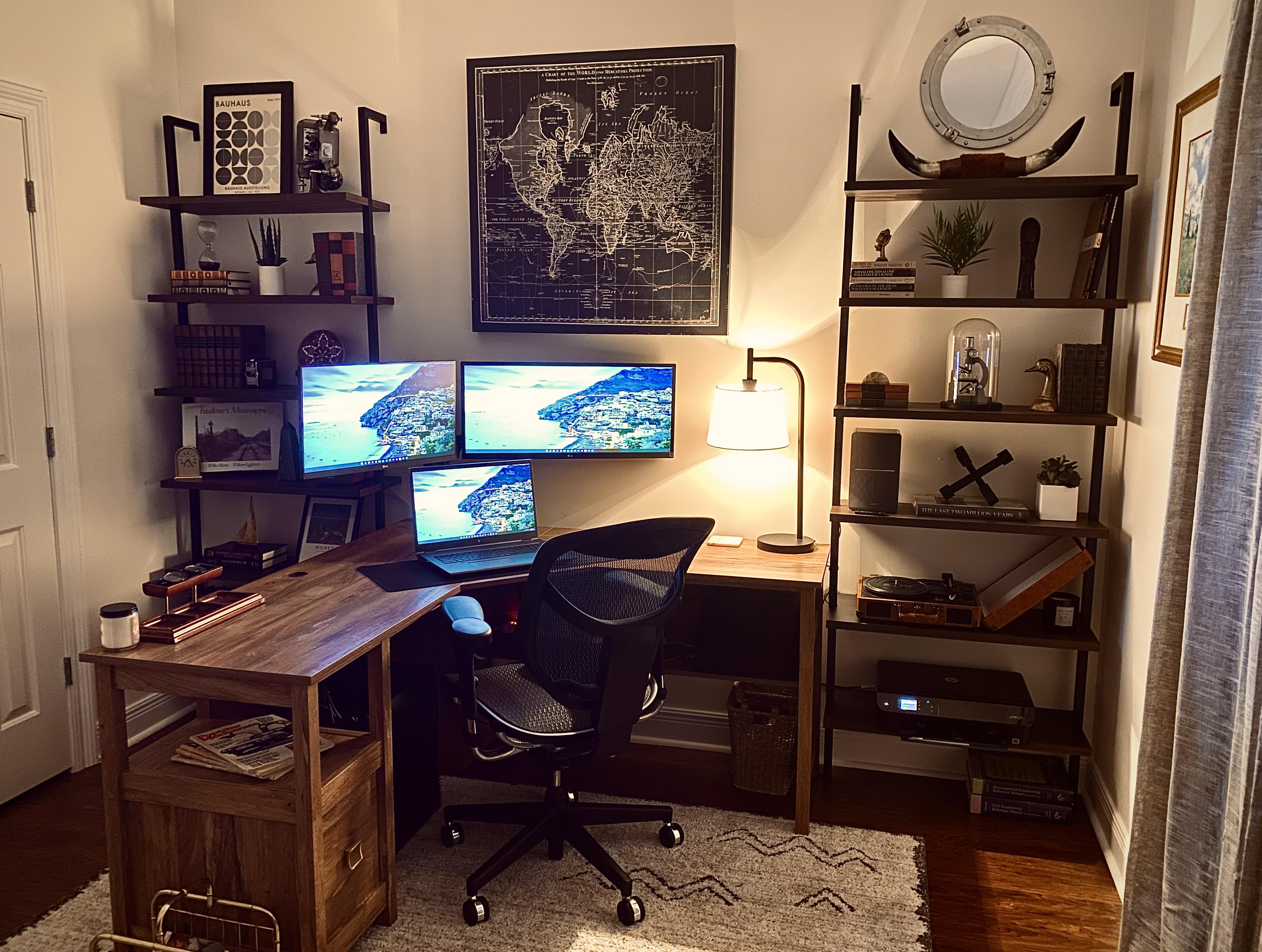 I created my version of a relaxed yet efficient home workspace. | Scrolller