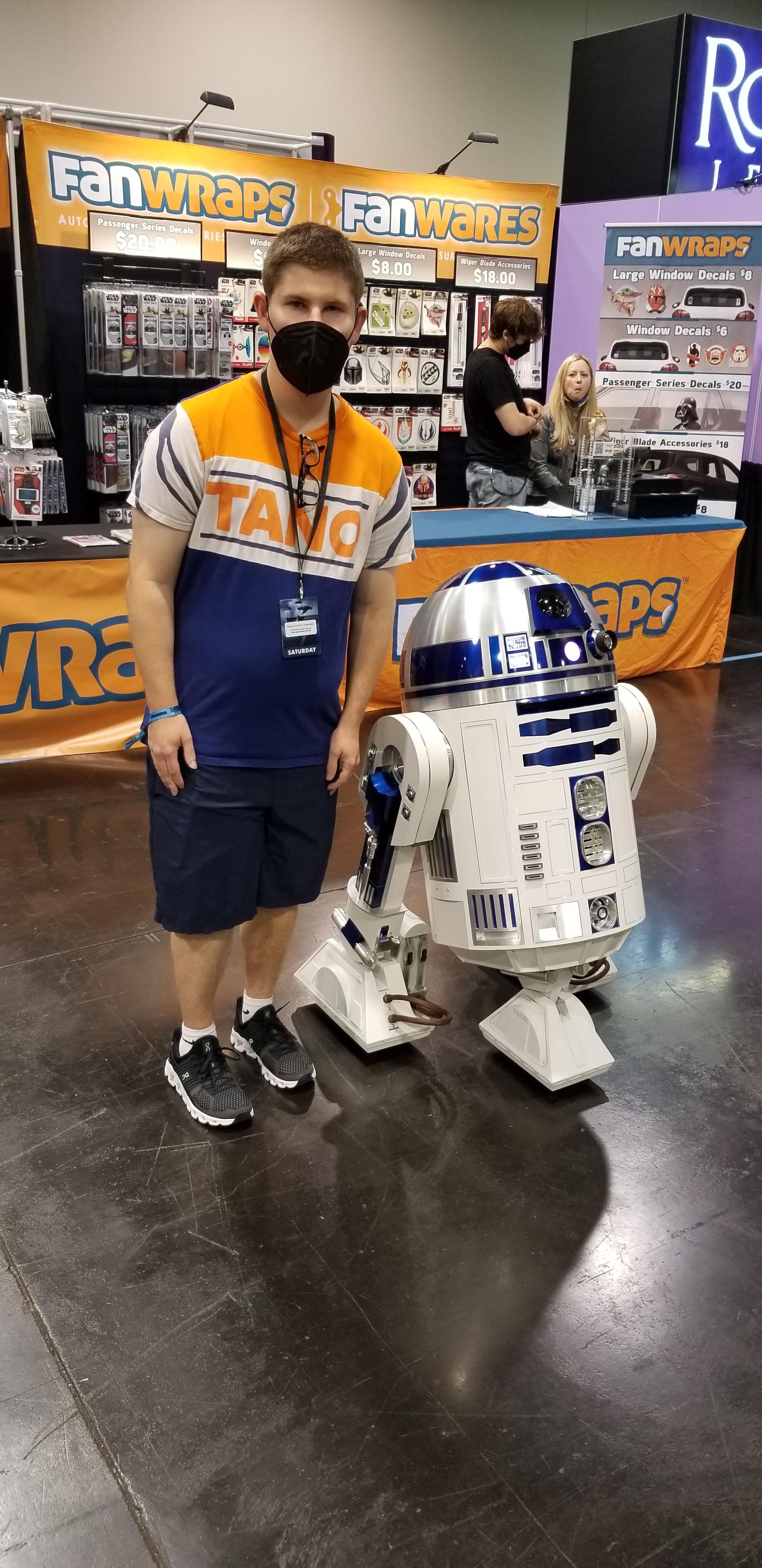 Me hanging out with the two best droids in the galaxy | Scrolller