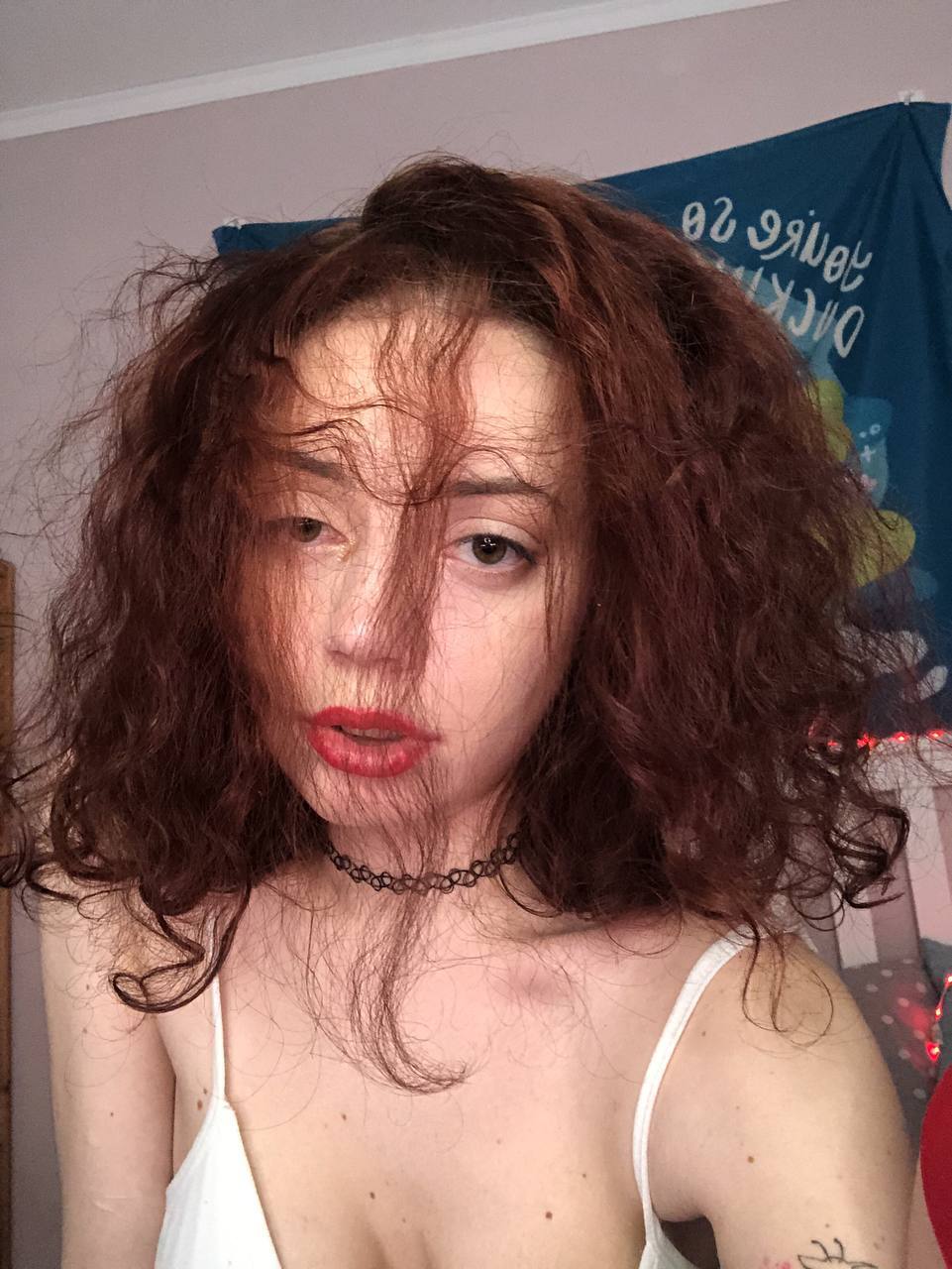 [21F] Here are photos with and without makeup. Rate me | Scrolller