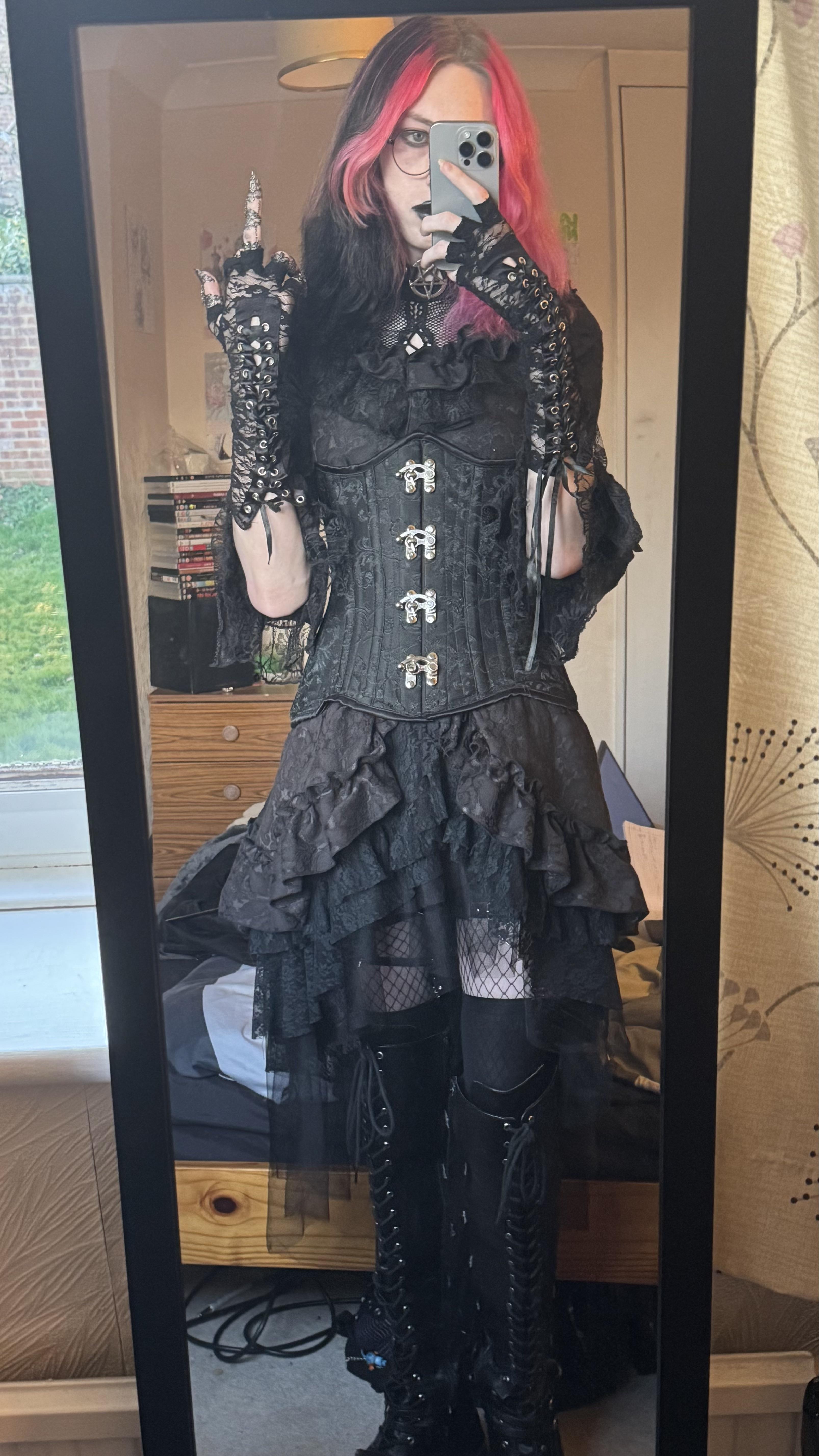 Fishnet combos | Scrolller