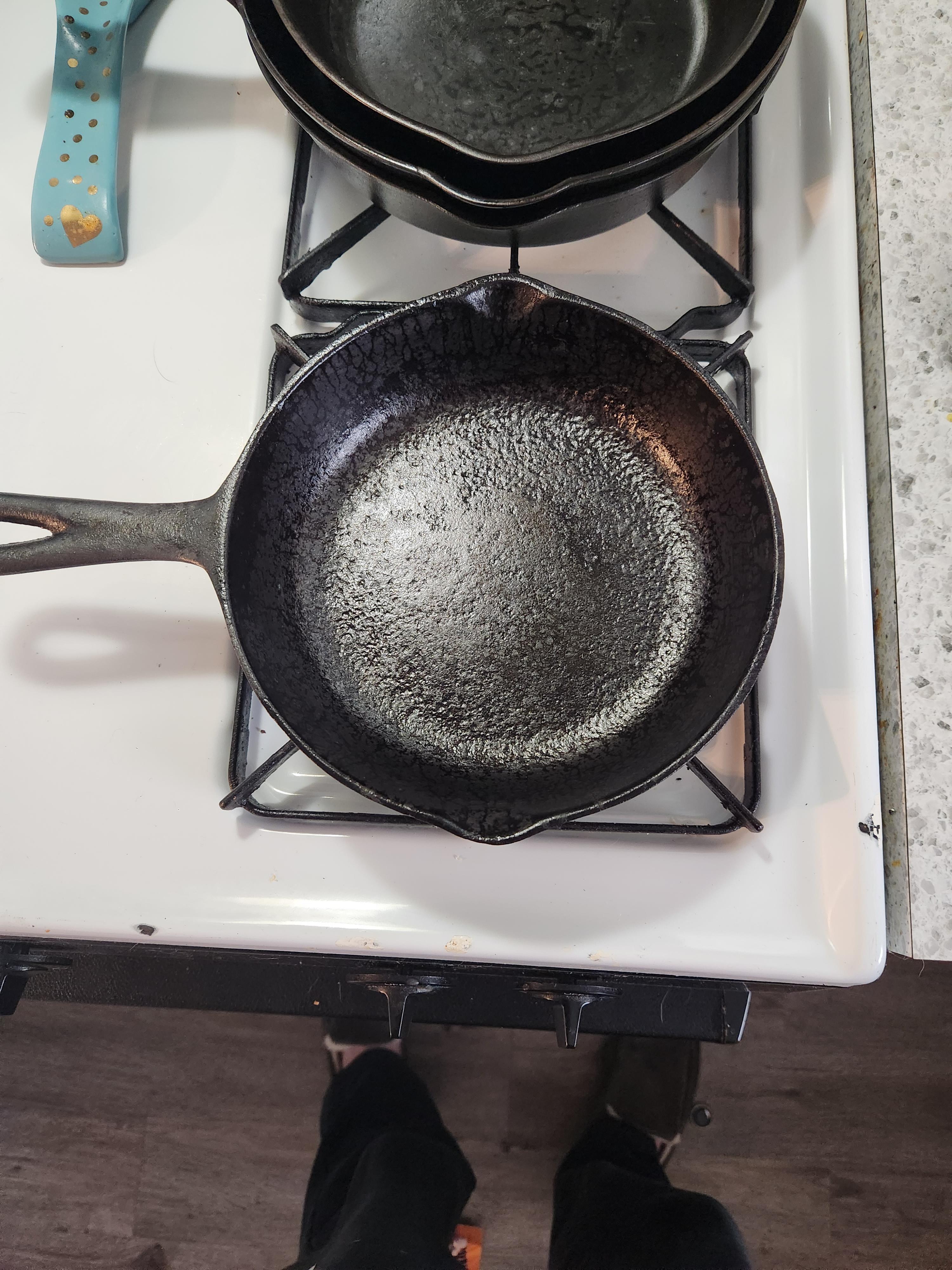 Any help identifying this pan? | Scrolller