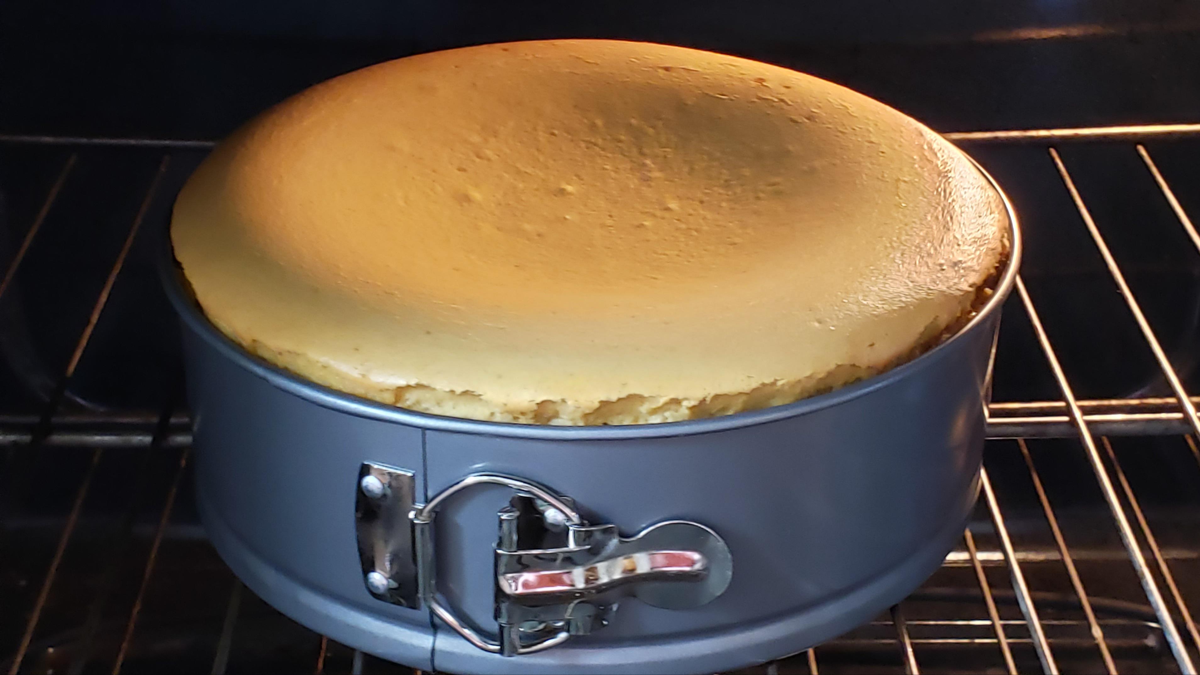 I baked [Homemade] pumpkin cheesecake | Scrolller