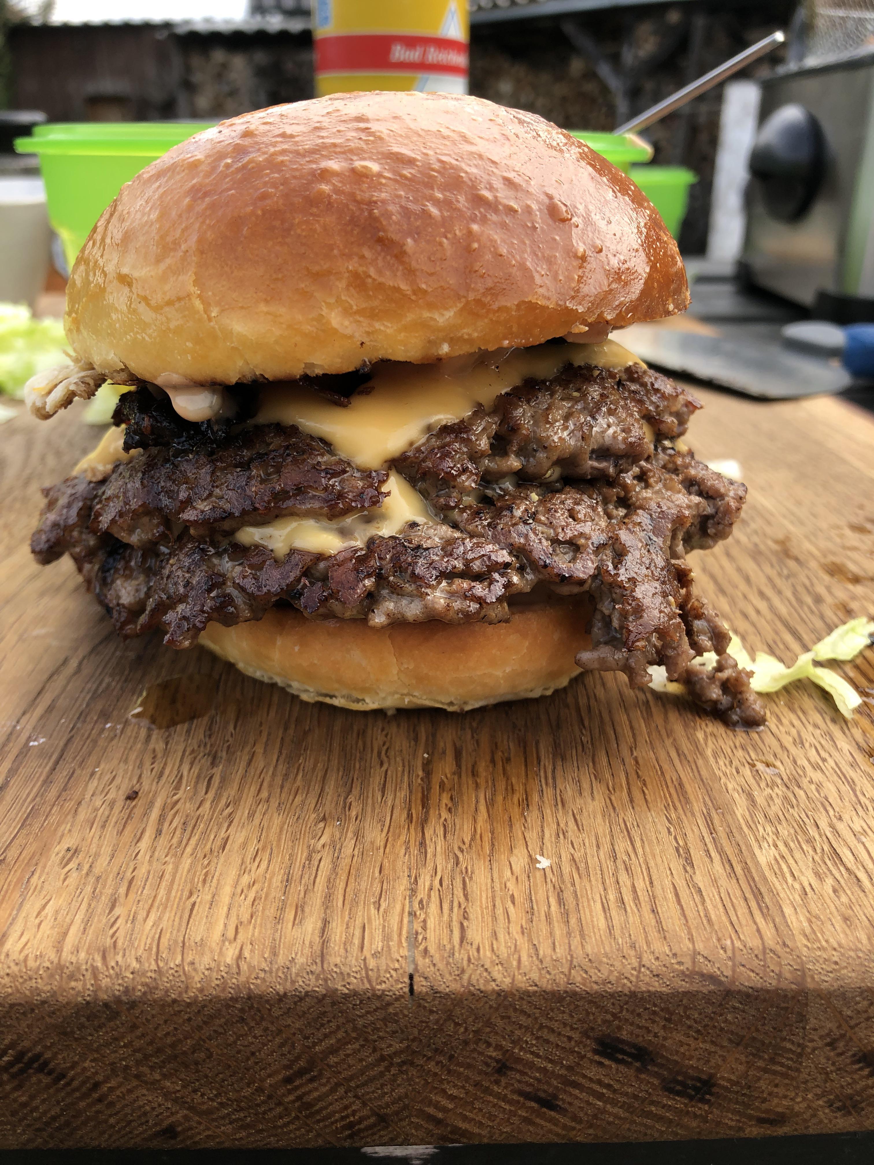 Selfmade Burger | Scrolller