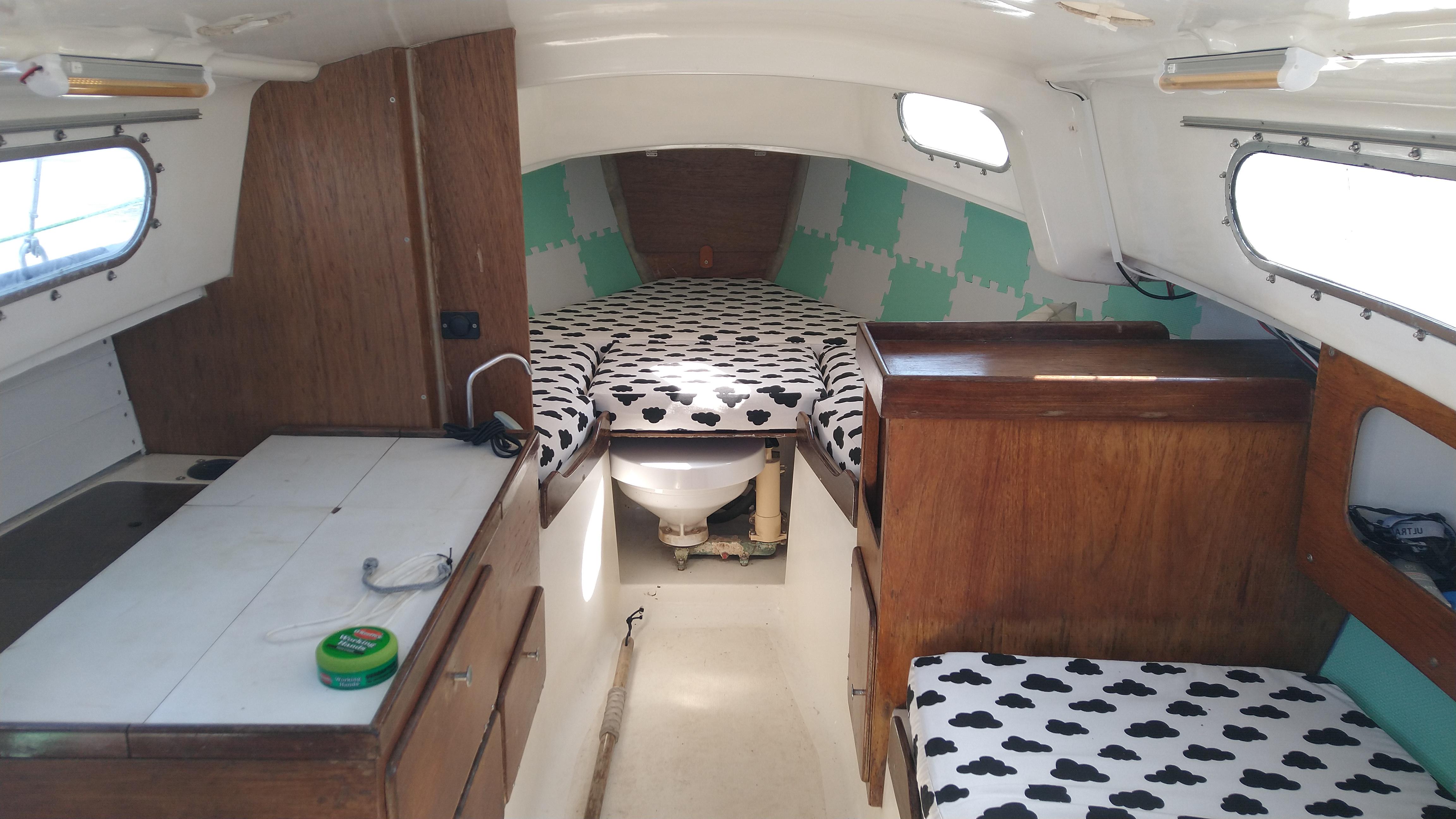 Before and After: my Snapdragon 21's Cabin | Scrolller