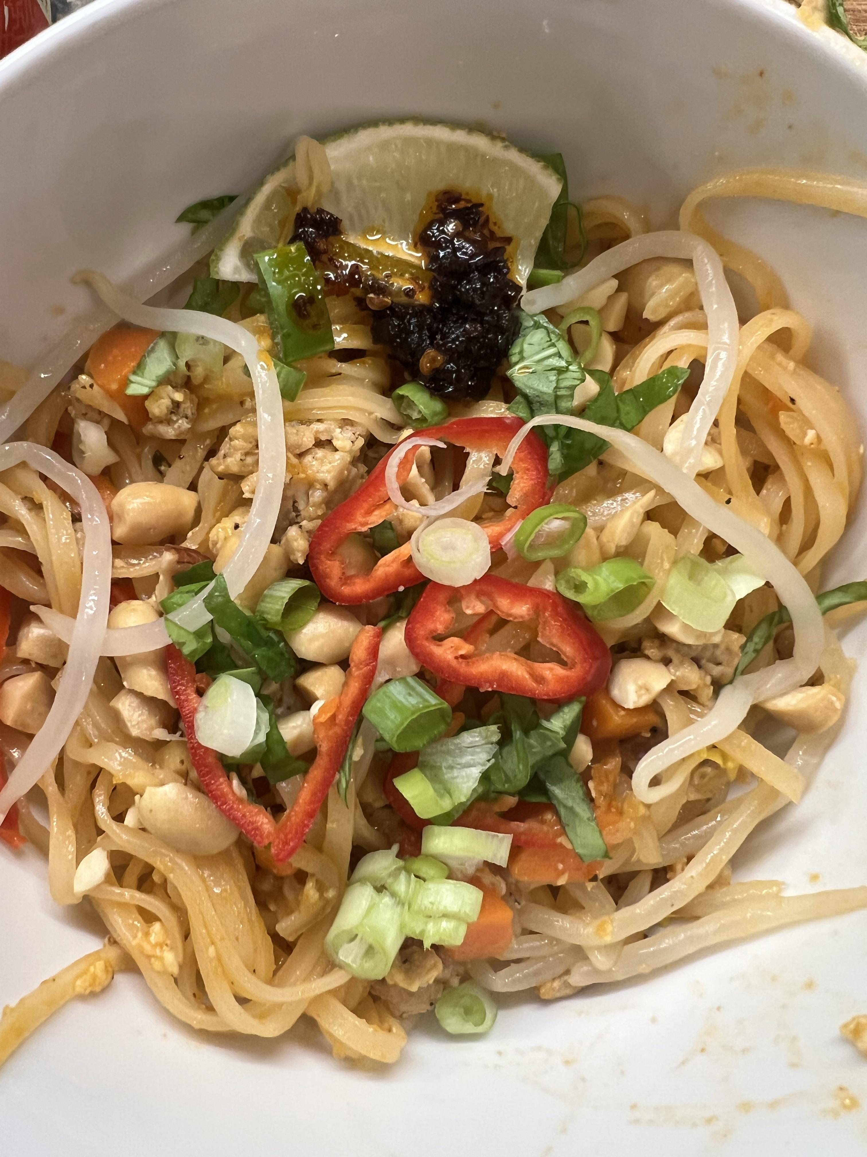 [homemade] pad thai | Scrolller