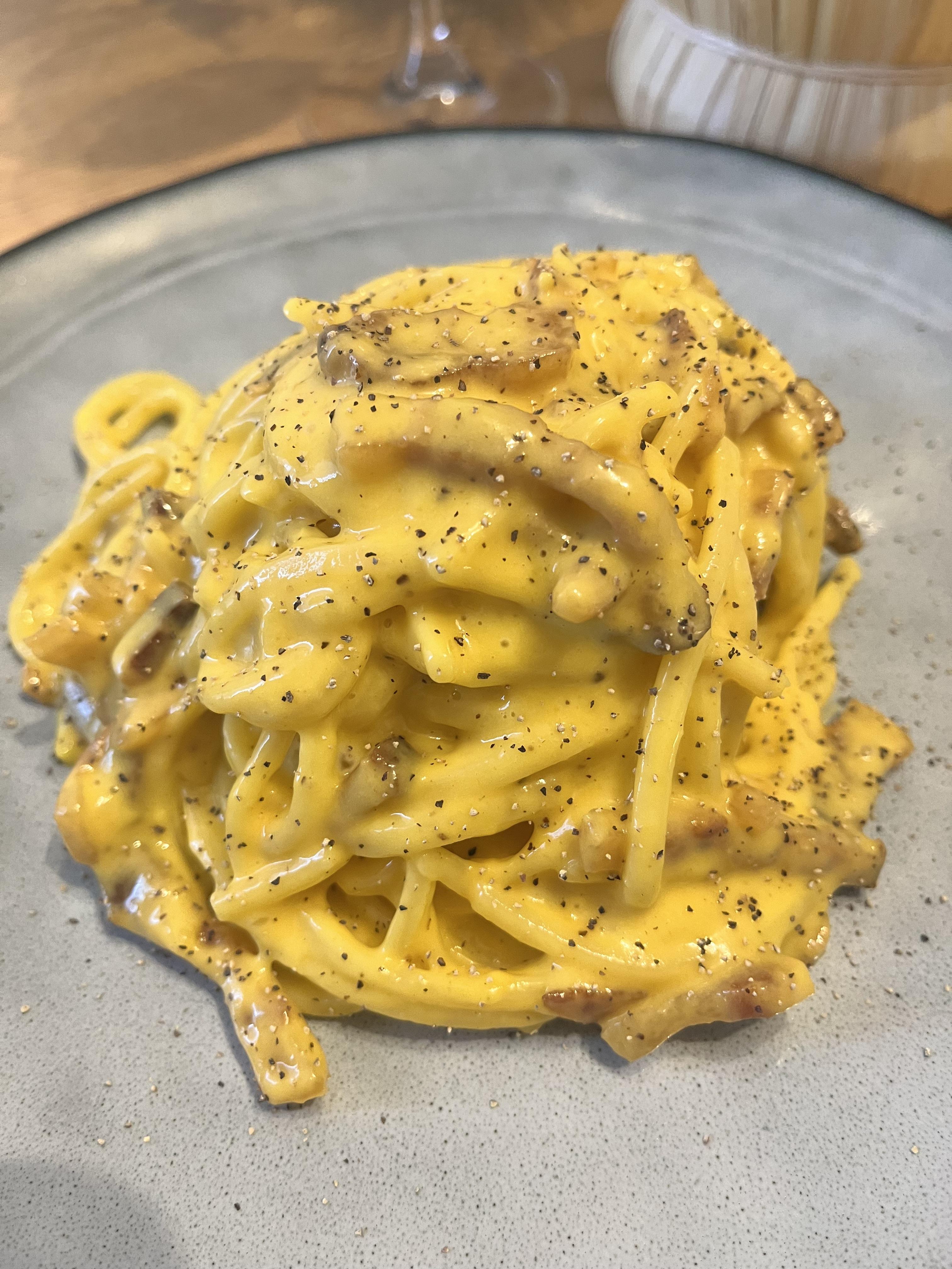 [Homemade] “spaghetti alla chitarra” with creamy carbonara! | Scrolller