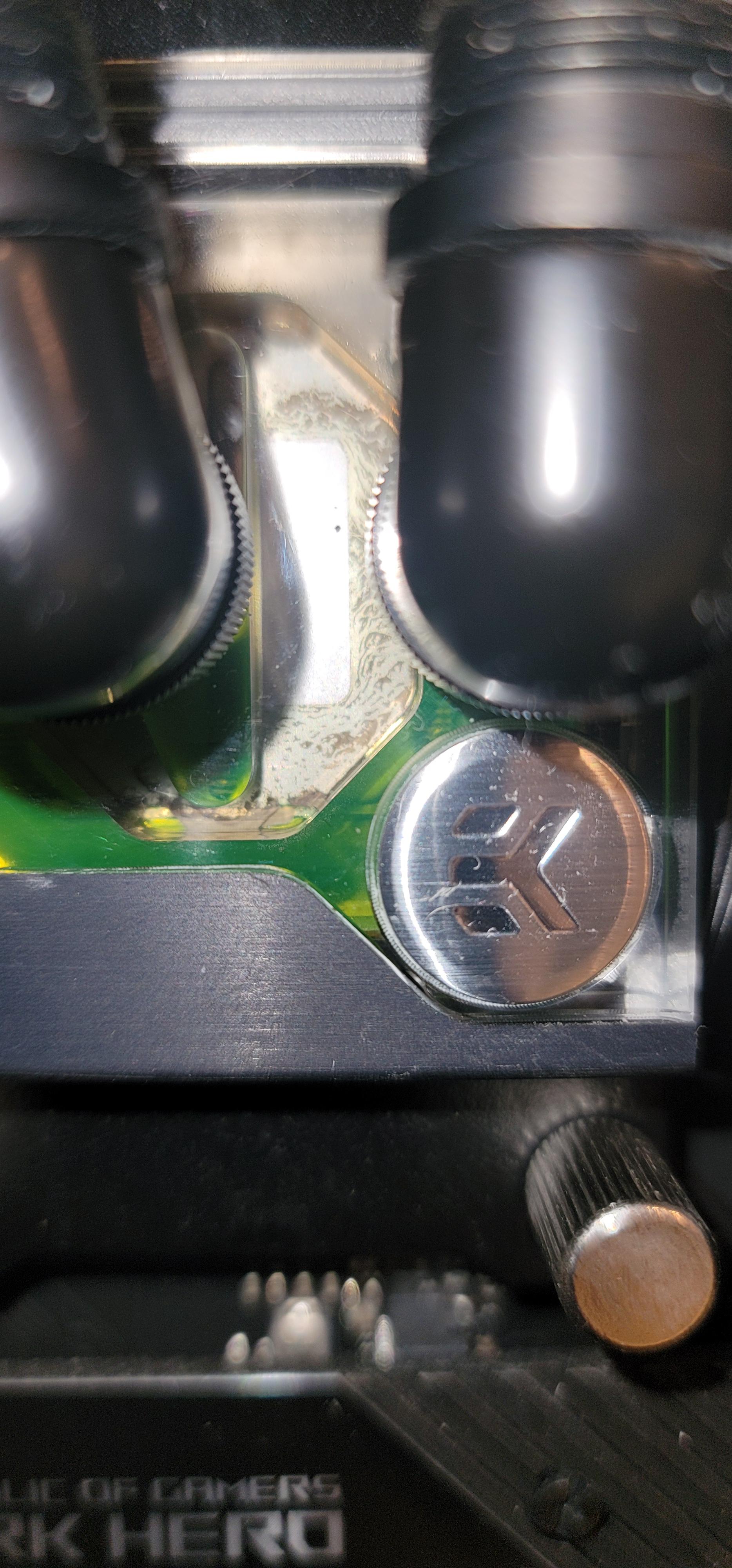 Loop Spots | Scrolller