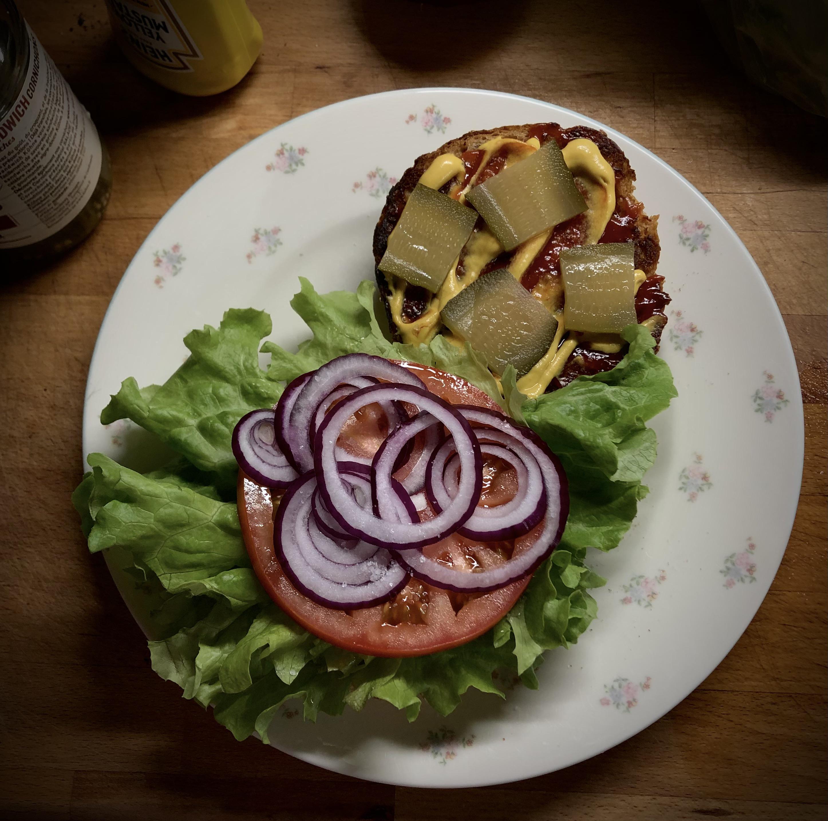 Our recreation of a Culver’s Double Deluxe | Scrolller