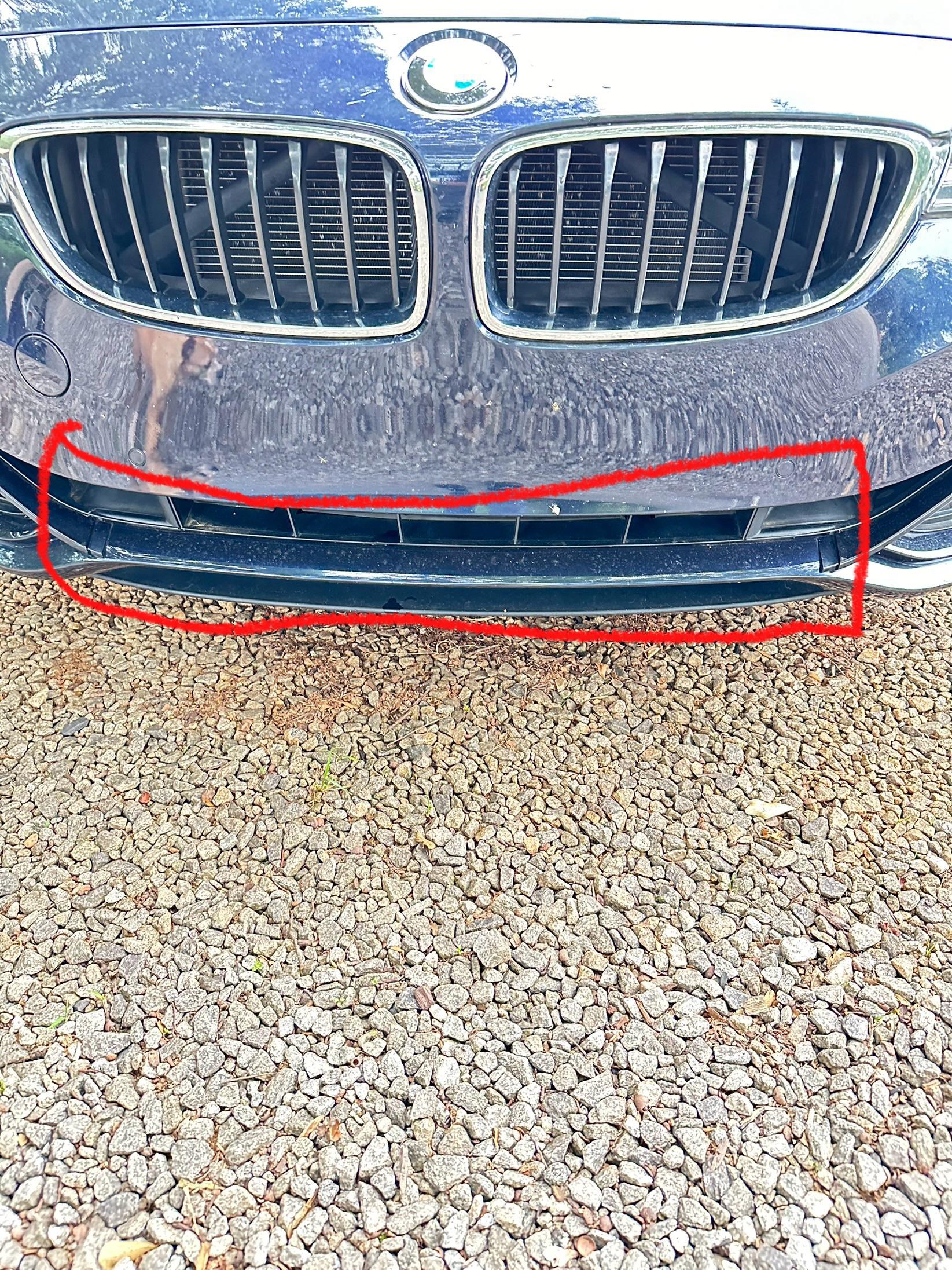 BMW 428i front bumper molding | Scrolller