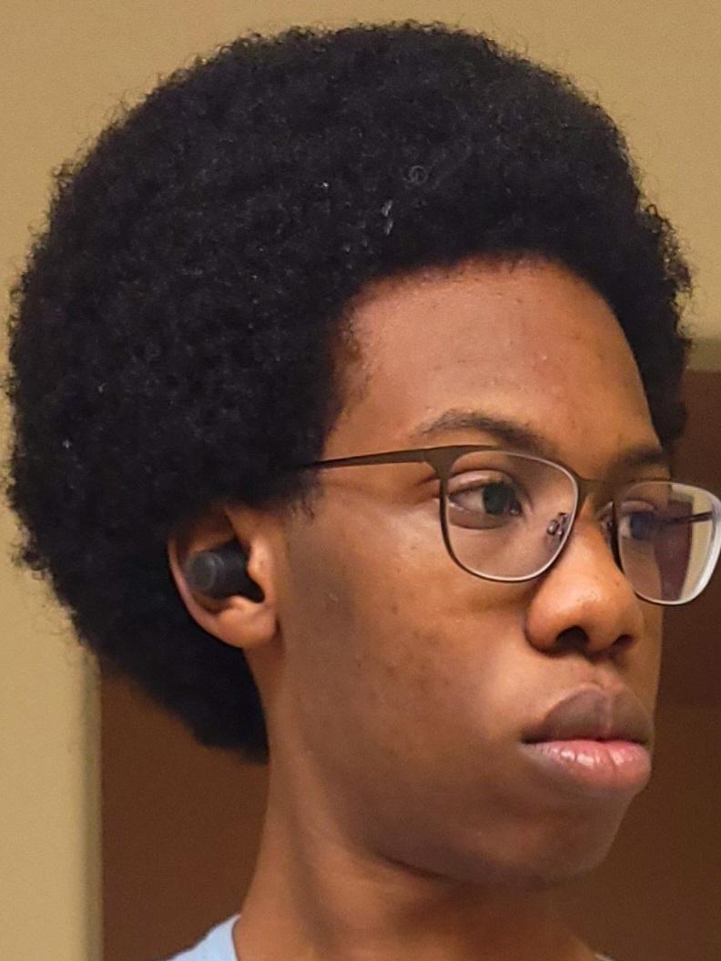 What hairstyles should I try? (Hair texture is 4C) | Scrolller