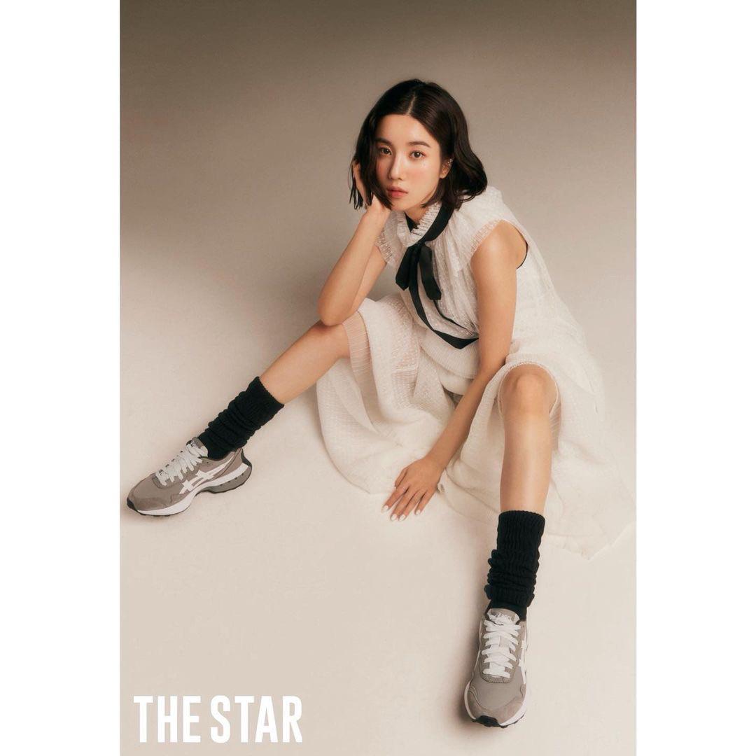 220402 Kwon Eunbi Instagram Update | Scrolller