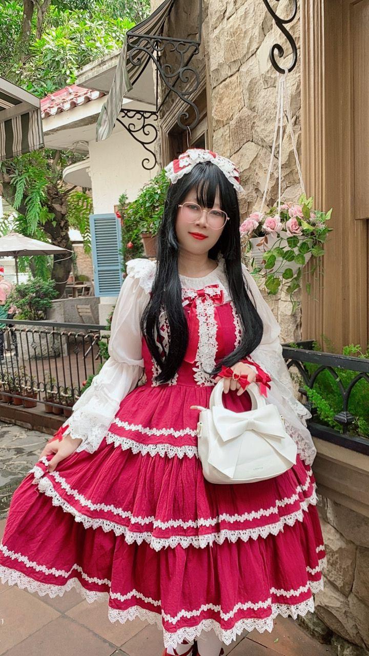 Discover more like Lolita: (Very late) ILD coord and Related Content | Scrolller