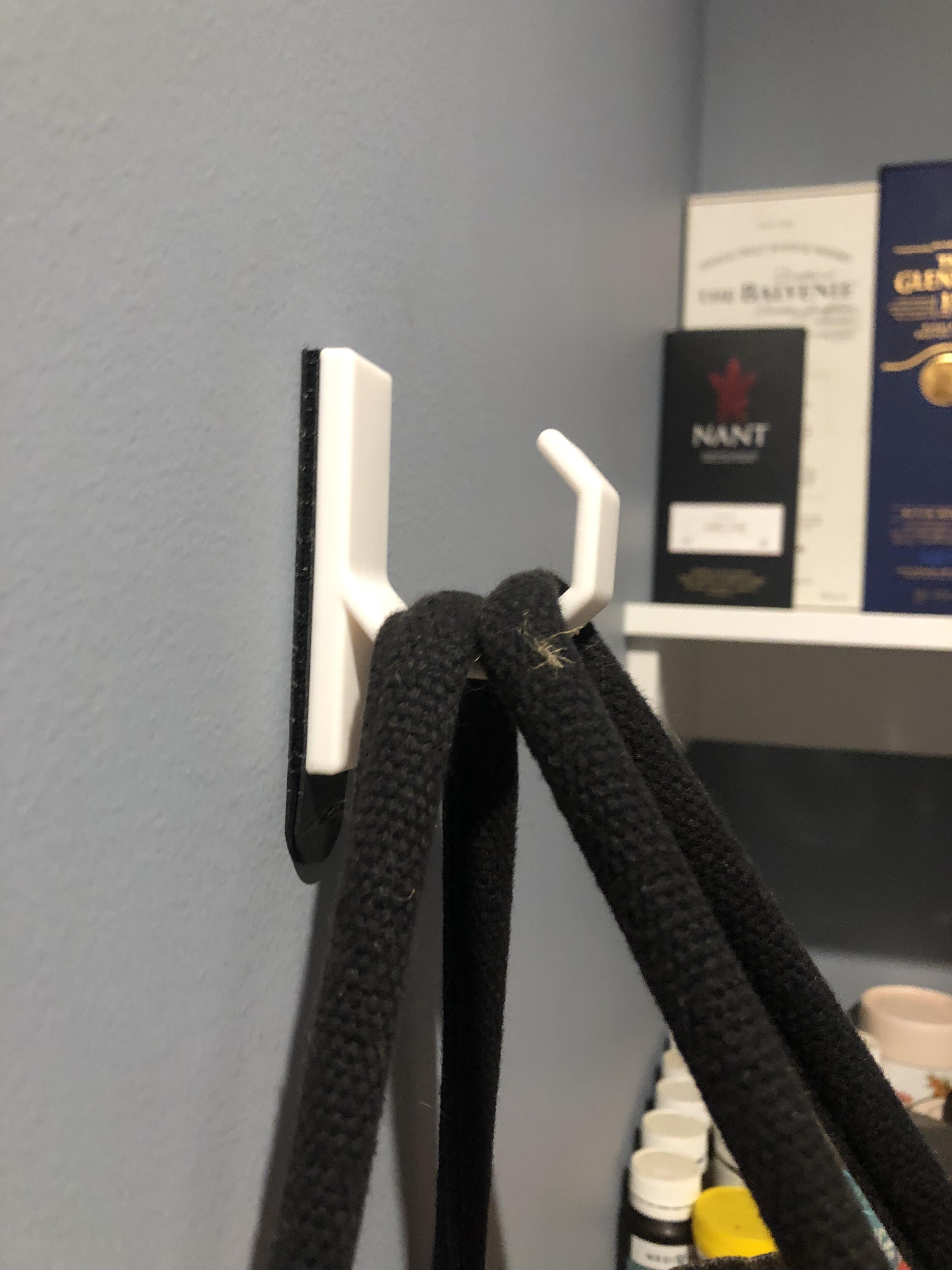 Nothing exciting. Just a bag hook | Scrolller