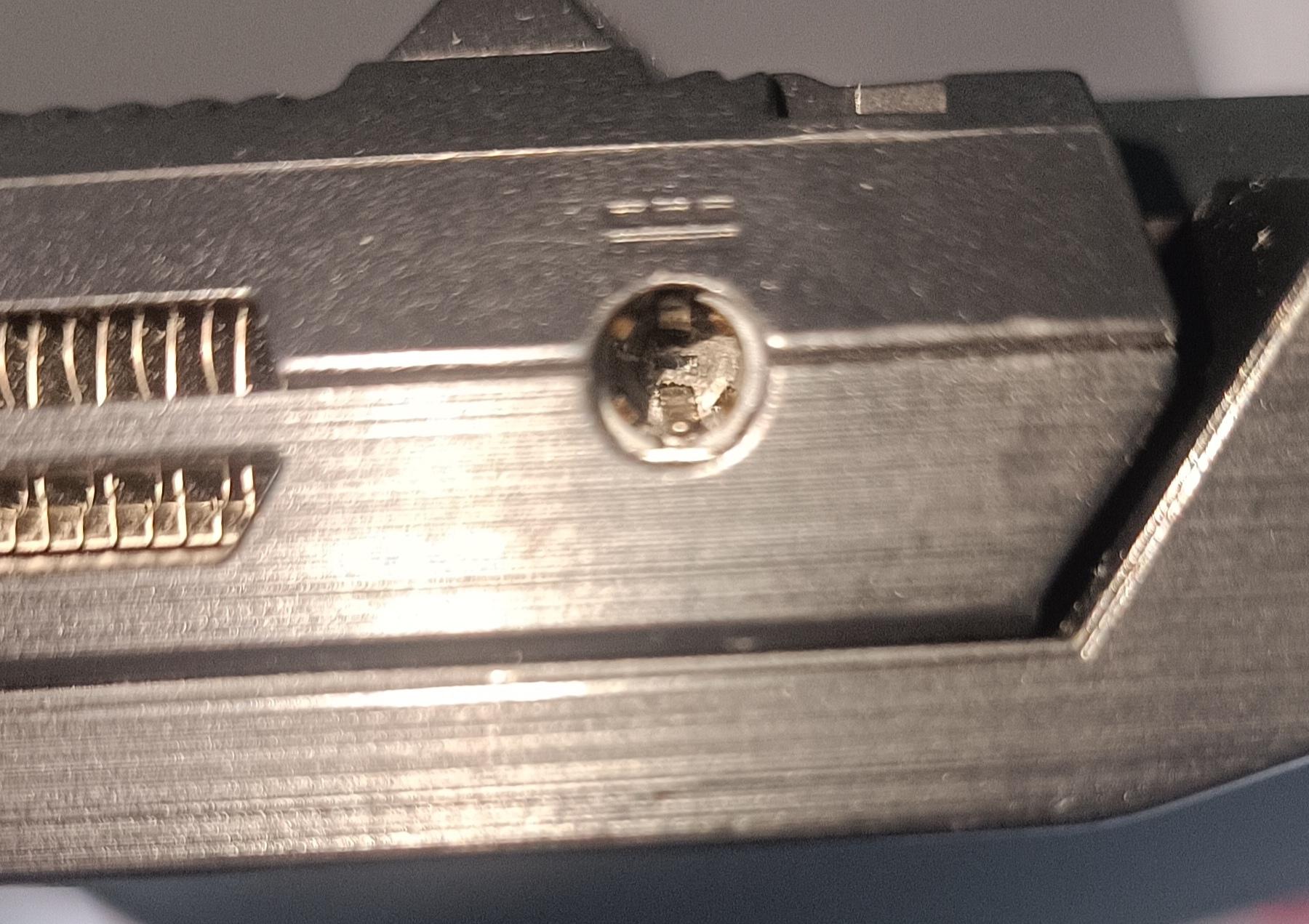 MSI Katana GF66 charging | Scrolller