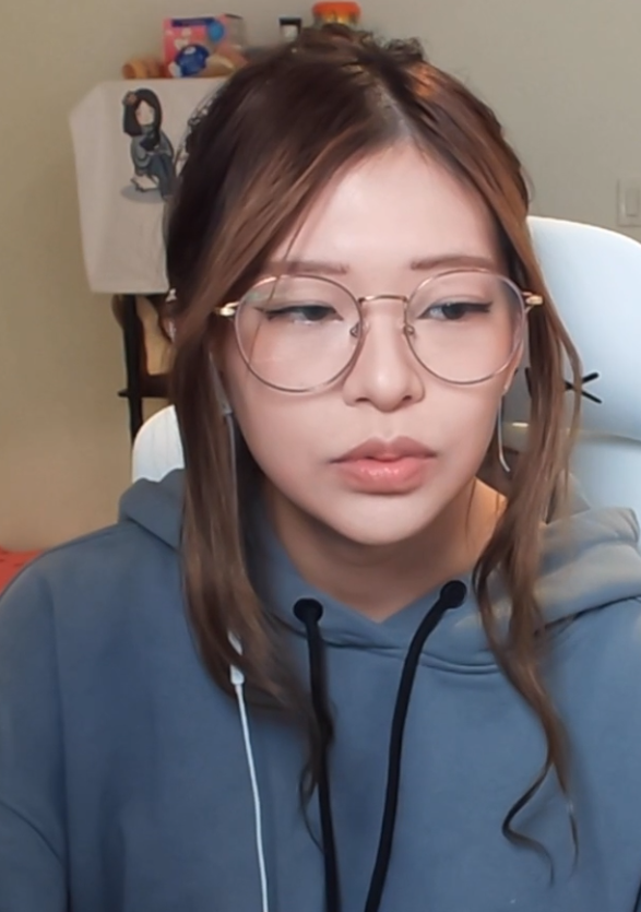 Miyoung Screenshots | Scrolller