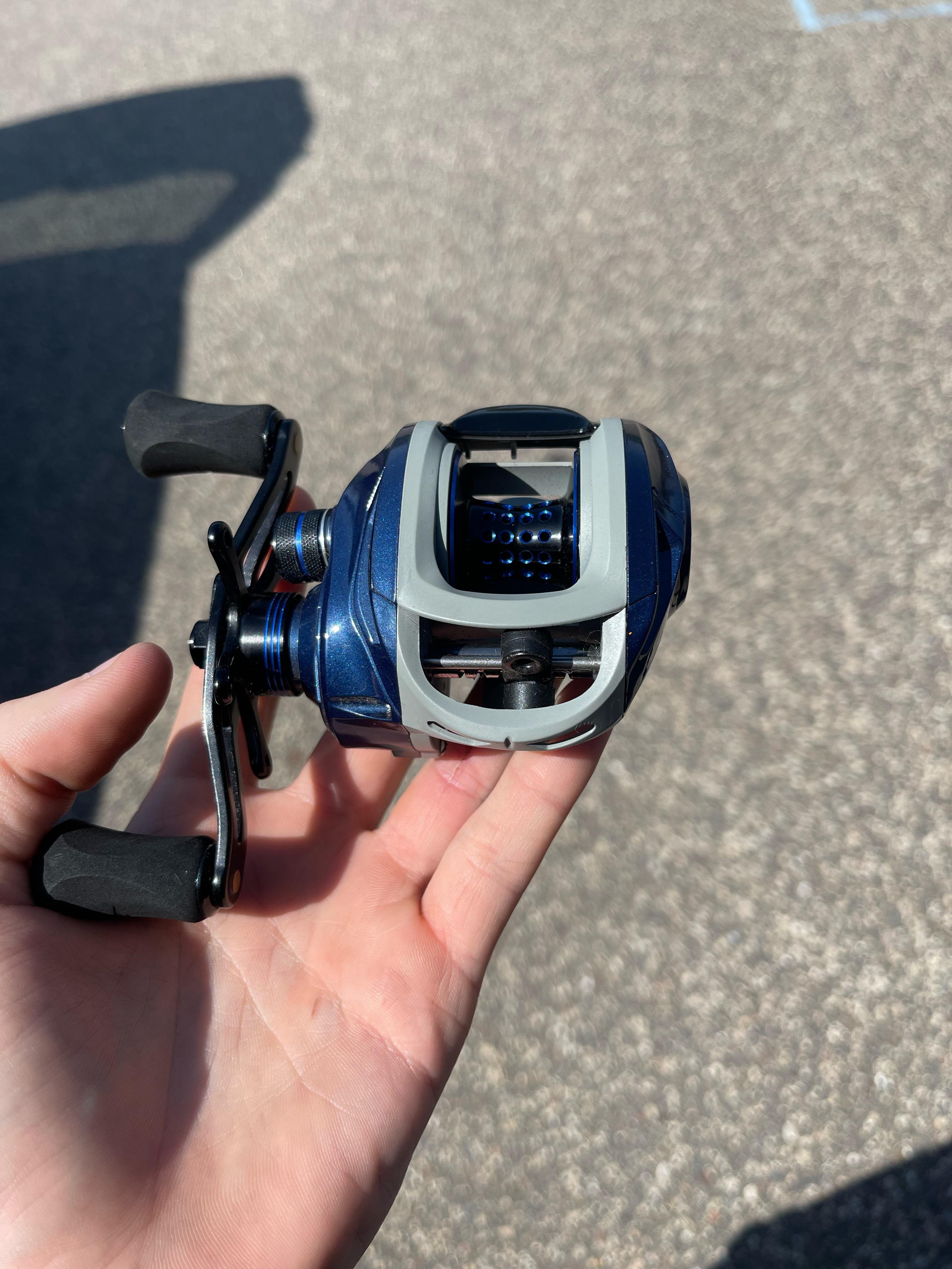 Rod and reel | Scrolller