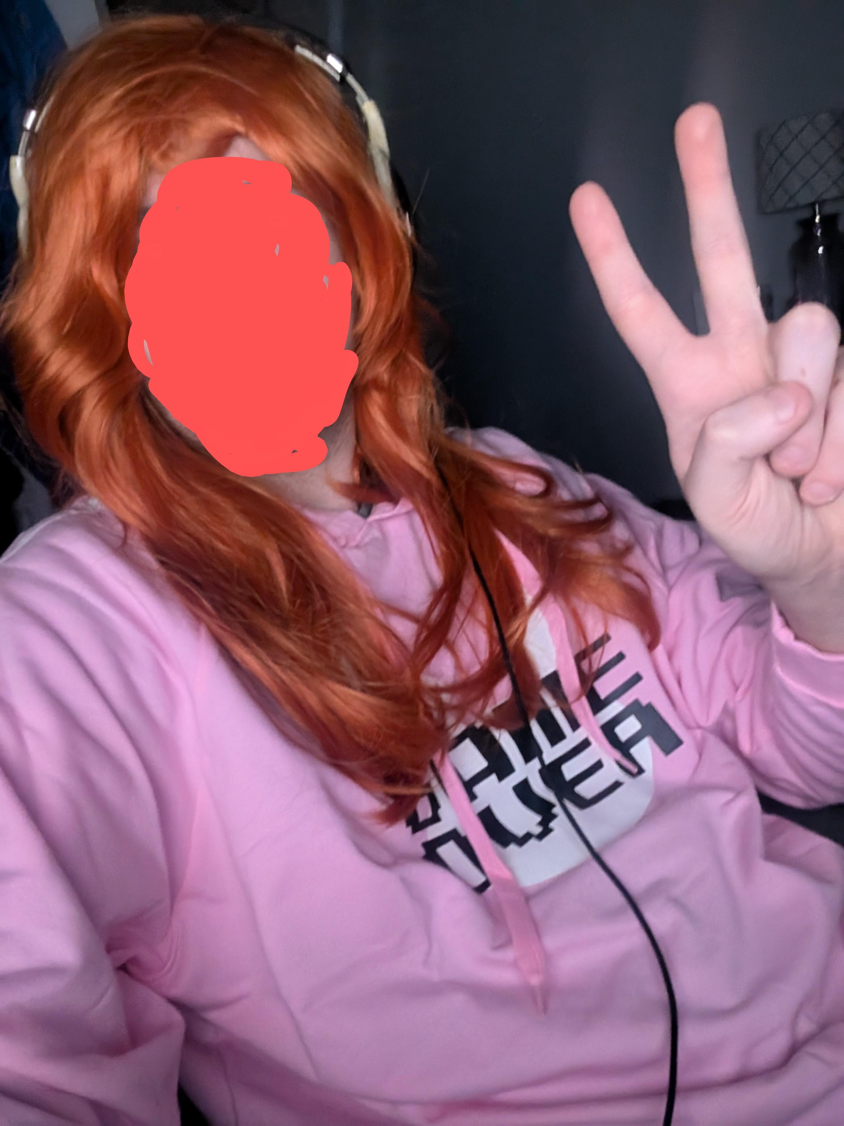 Gamer Girl Scrolller