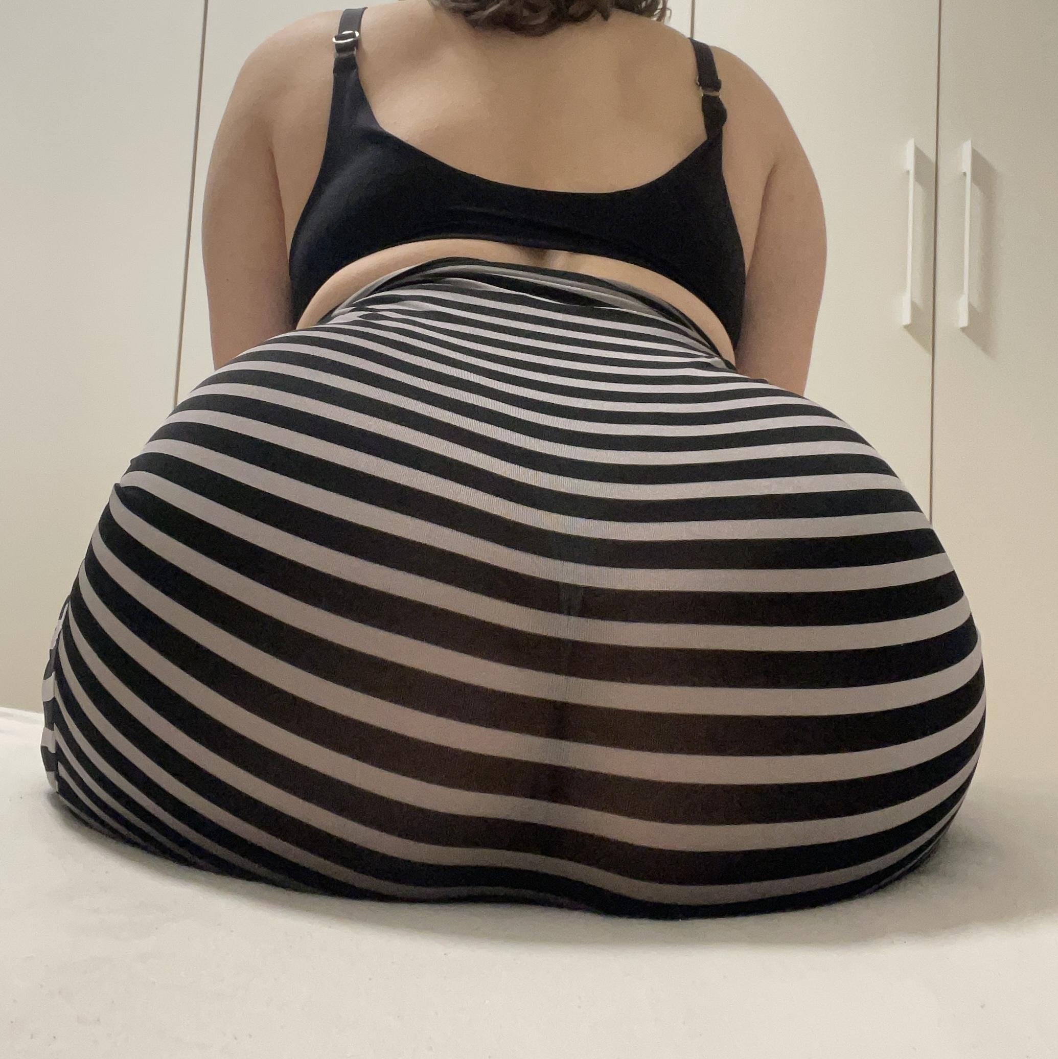 Back or front? | Scrolller