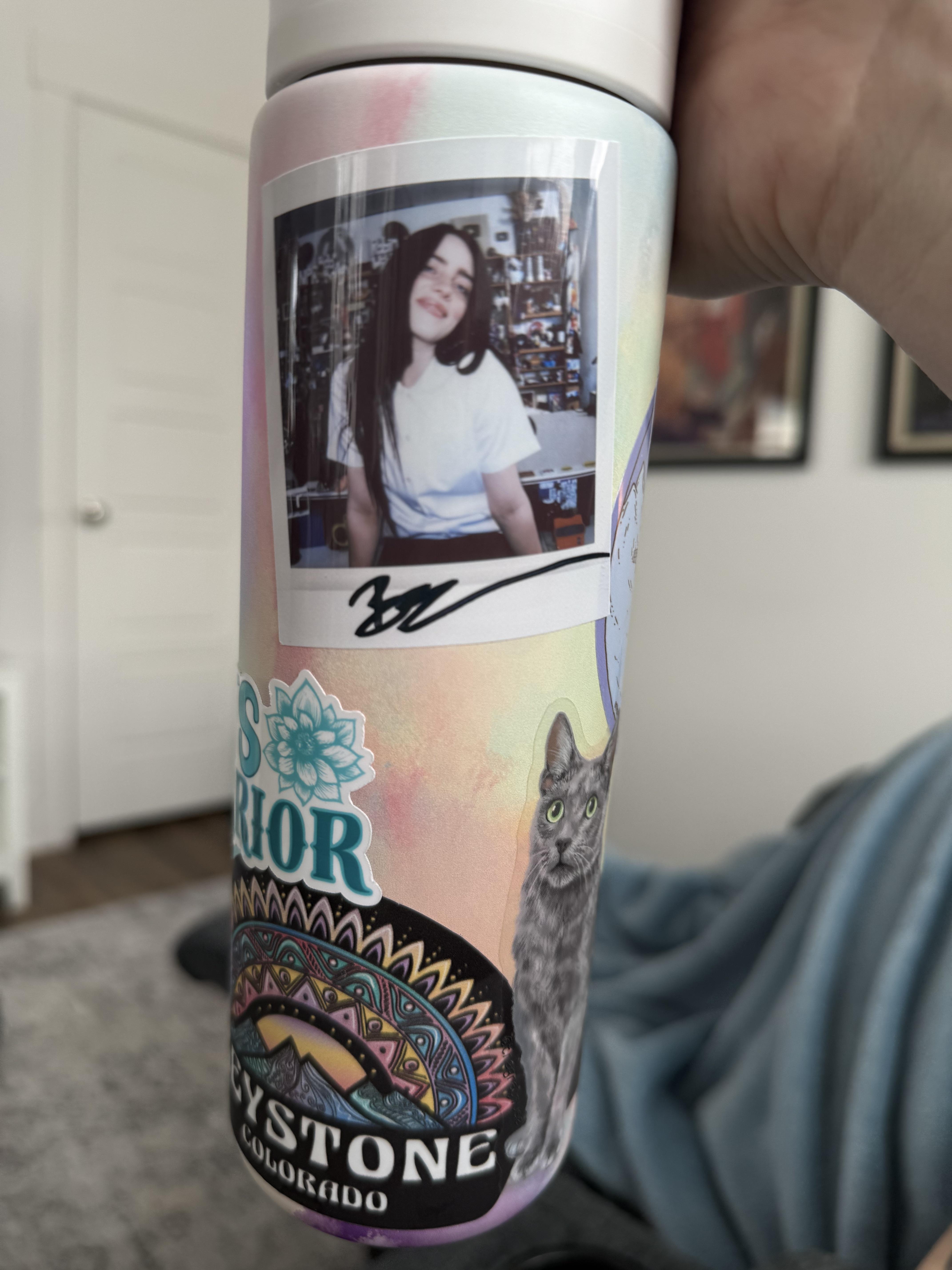 My water bottle🩷 | Scrolller