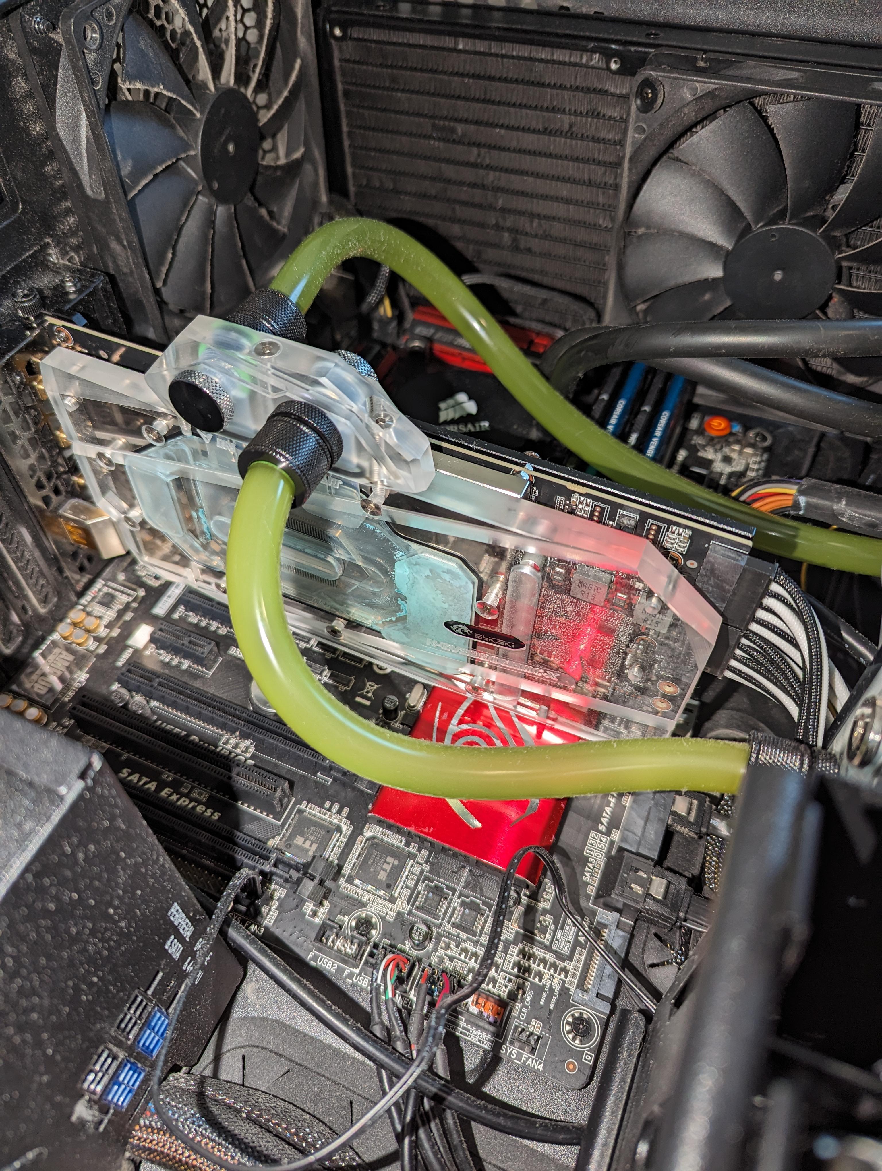 Hardware Gore [Update] | Scrolller