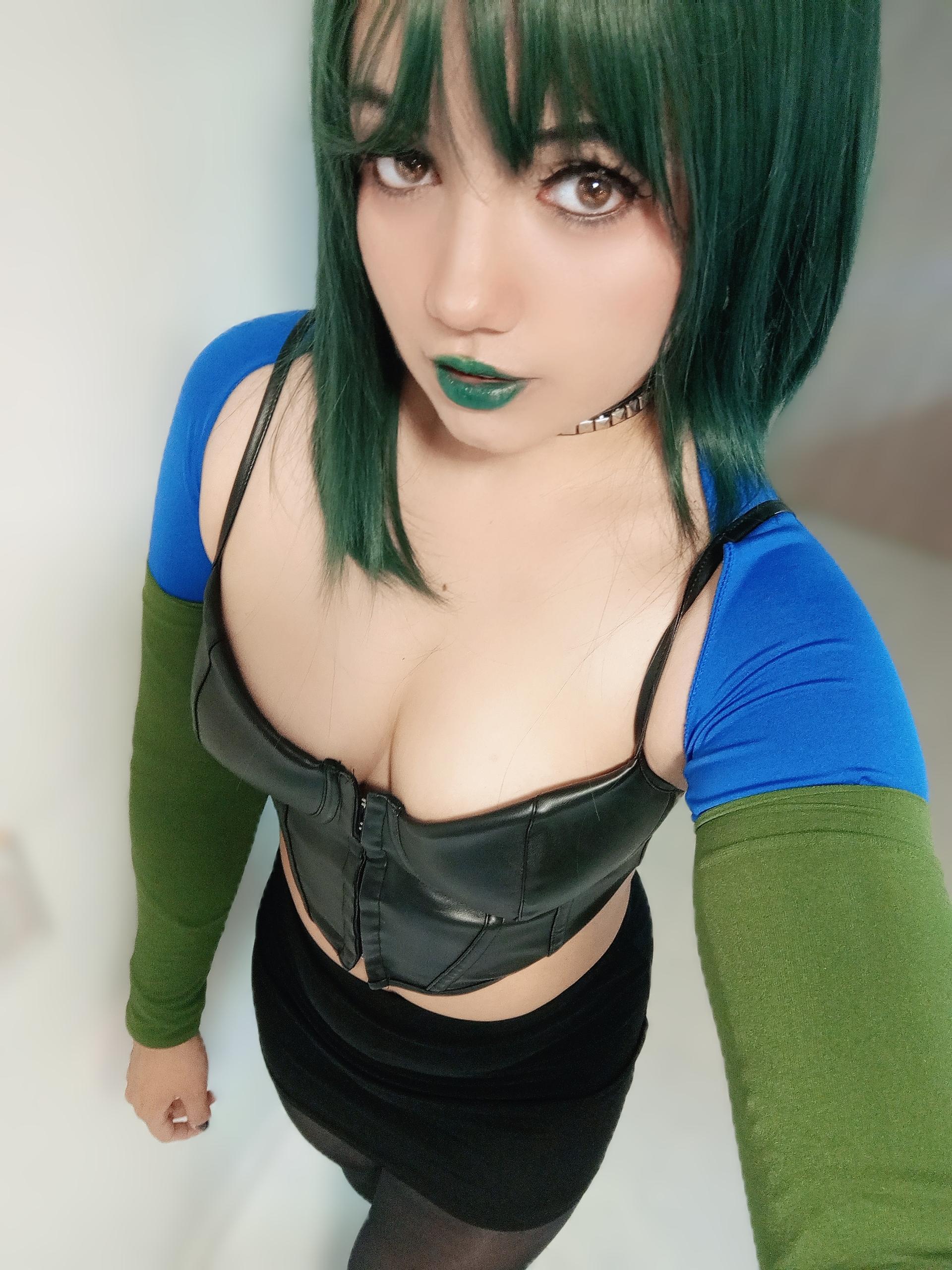 My cosplay Gwen | Scrolller