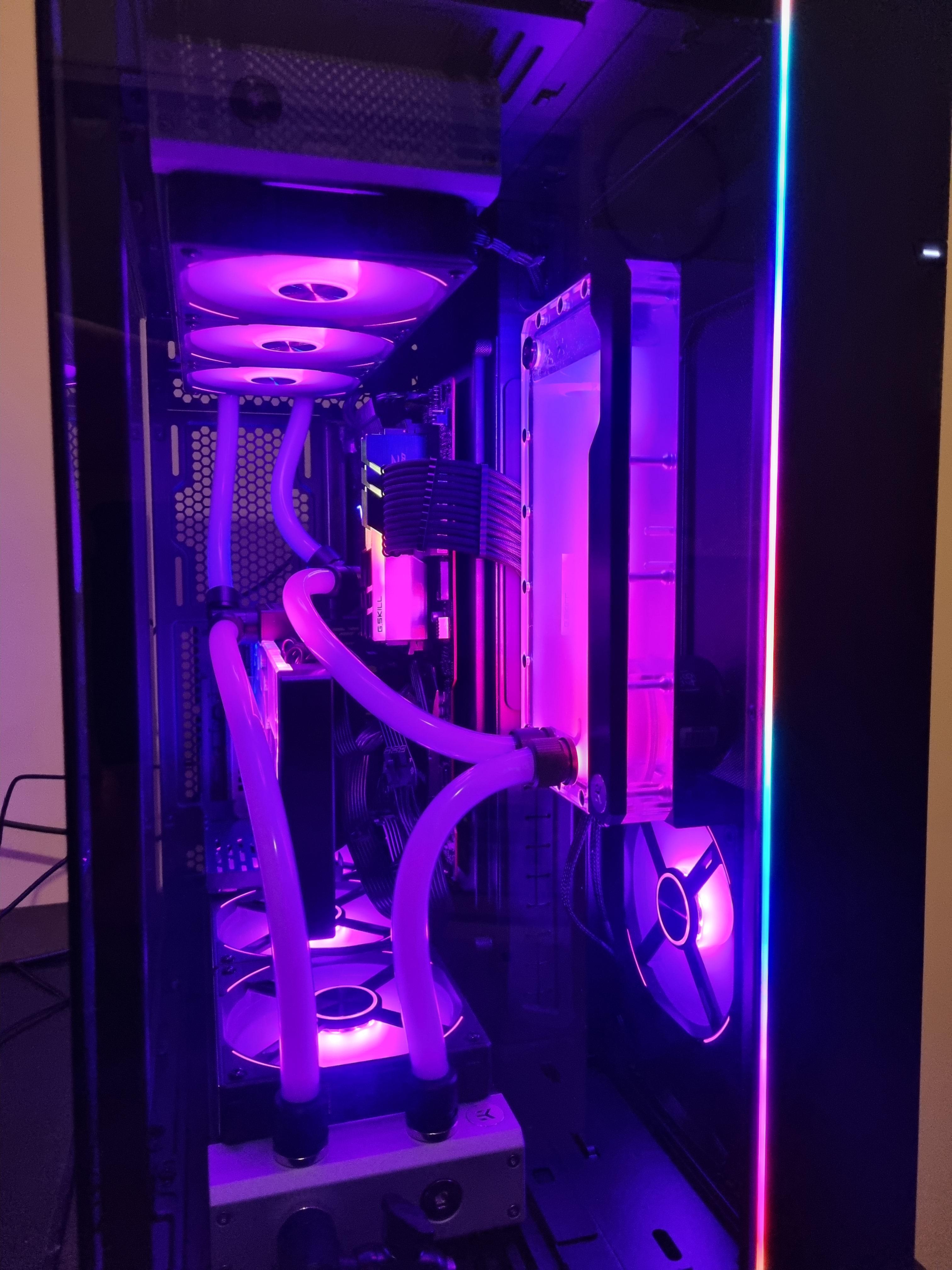 First Custom Loop | Scrolller