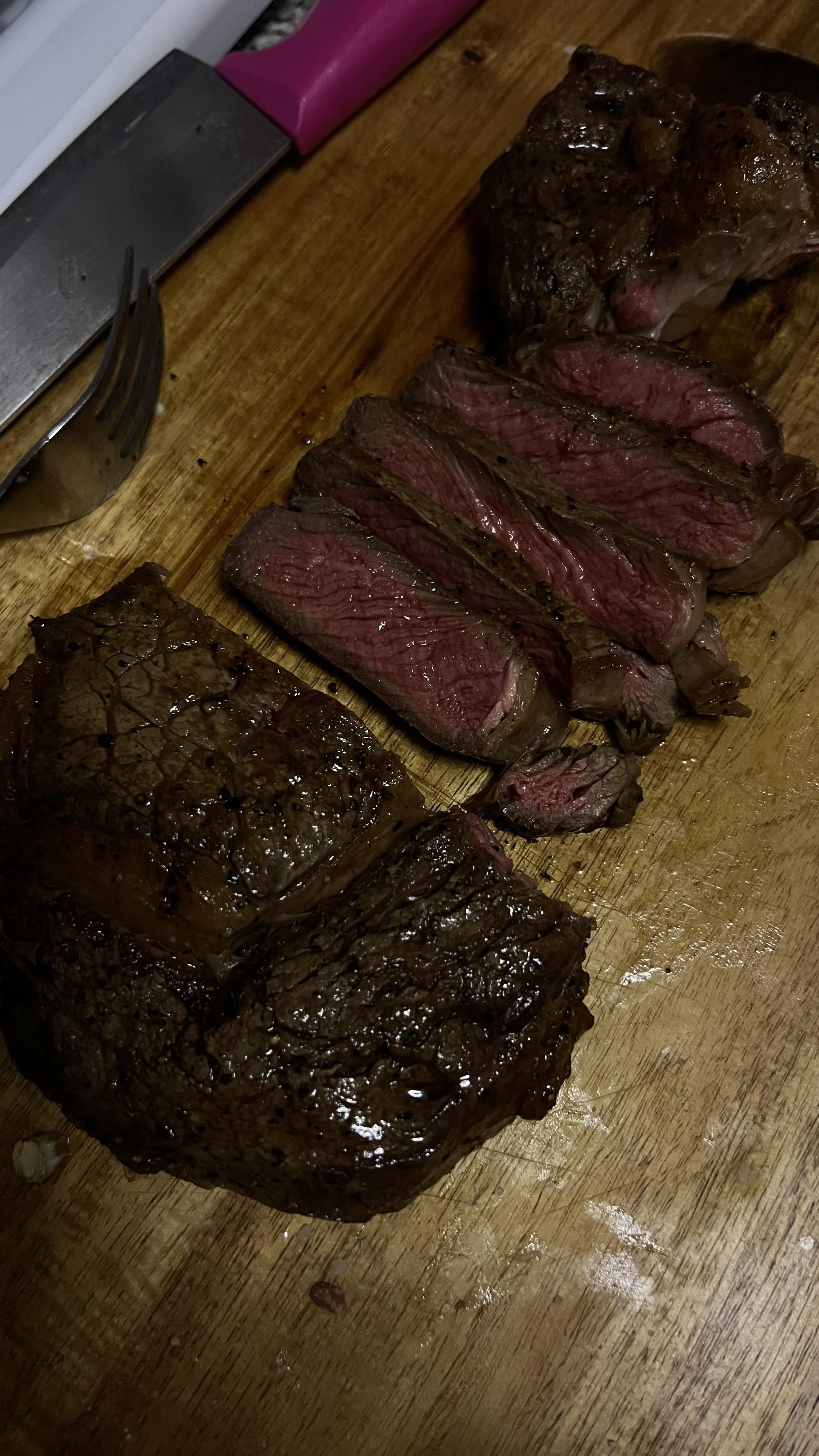 Ribeye first timer | Scrolller