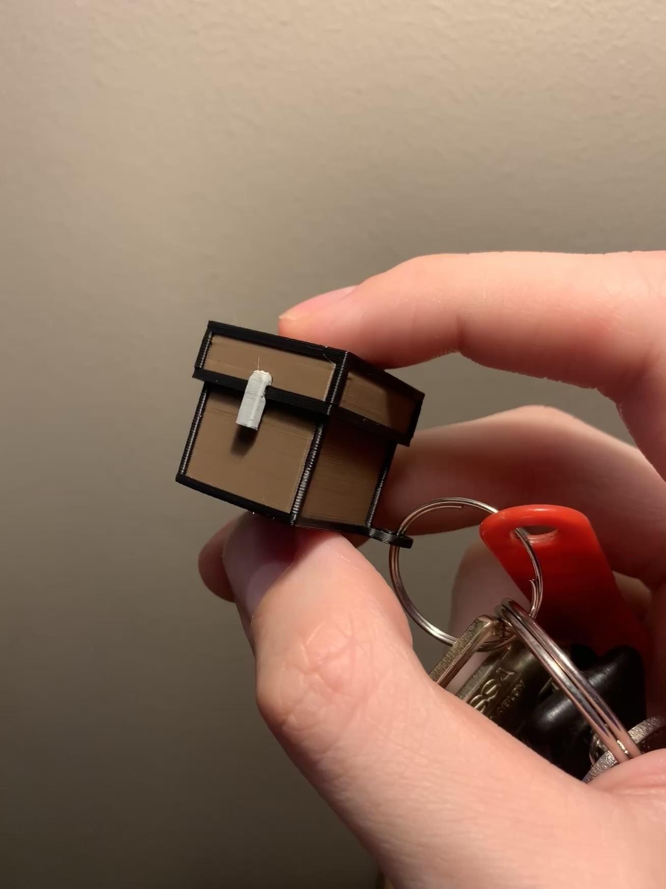 I designed a 3D printable Minecraft chest fidget keychain | Scrolller